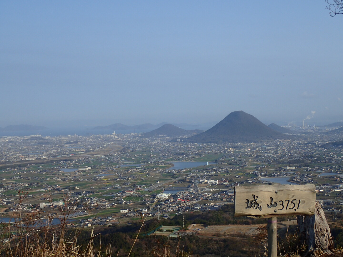 最終回土器川の分水嶺を歩く 城山~猫山~大高見峰~城山 / S.Kitaさんの大高見峰・猫山・城山の活動データ | YAMAP / ヤマップ