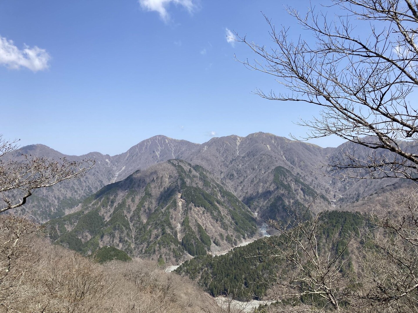 塔ノ岳・丹沢山・鍋割山 自主トレその2🚶‍♀️ / BONDIさんの塔ノ岳・丹沢山・蛭ヶ岳の活動データ | YAMAP / ヤマップ