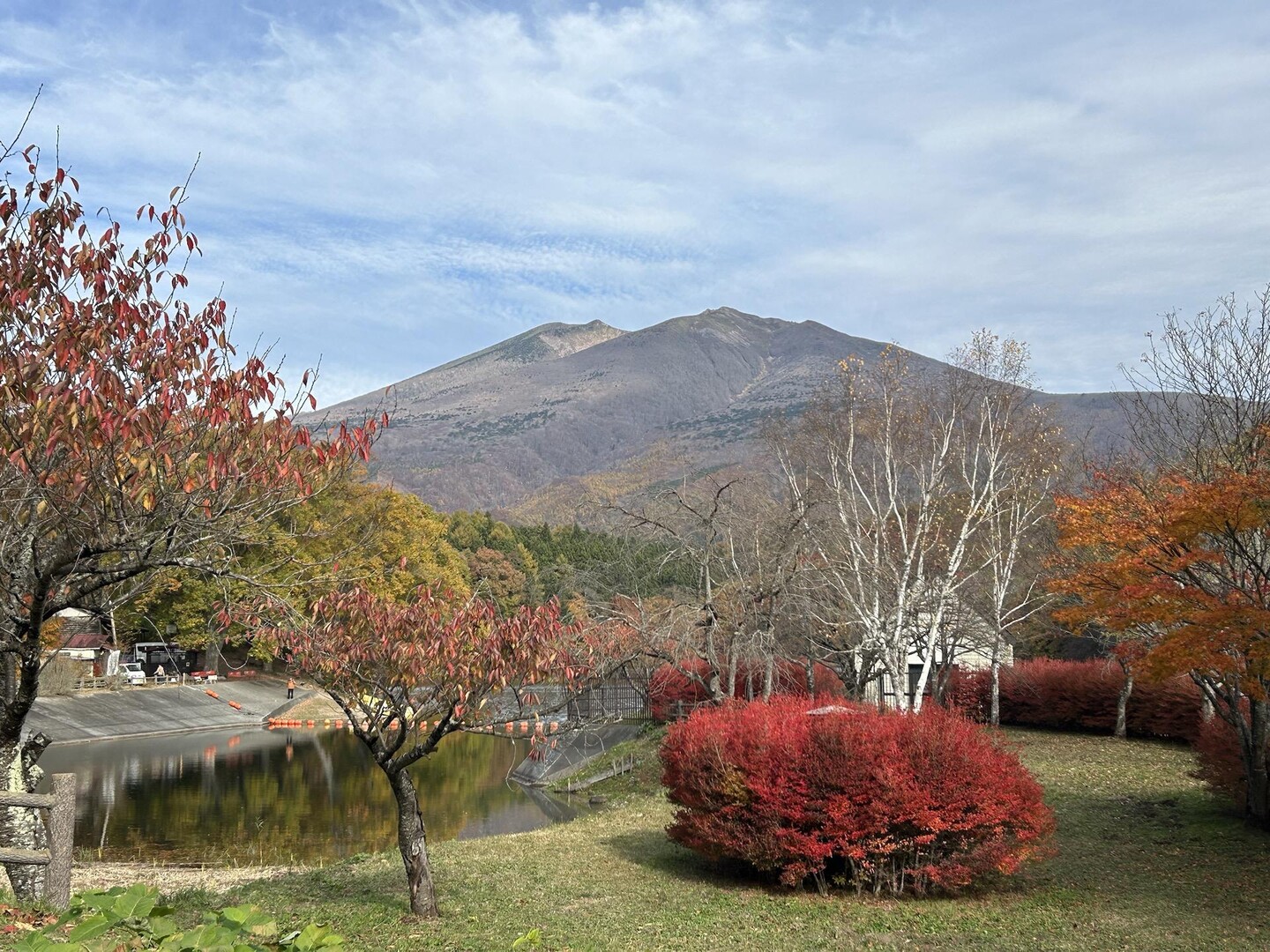 錦秋の長老湖&七ヶ宿蕎麦&エコーライン🍁 / carolさんの蛤山の活動データ | YAMAP / ヤマップ