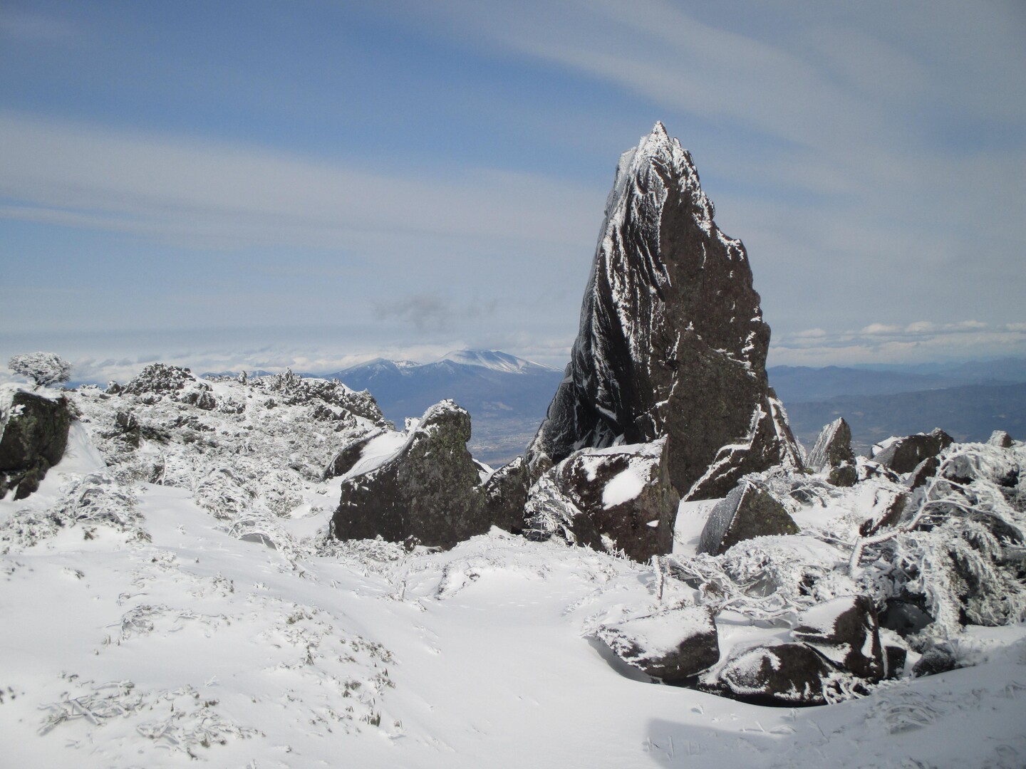 好天の横岳・三ツ岳 / naka-chaさんの登山の活動データ | YAMAP / ヤマップ