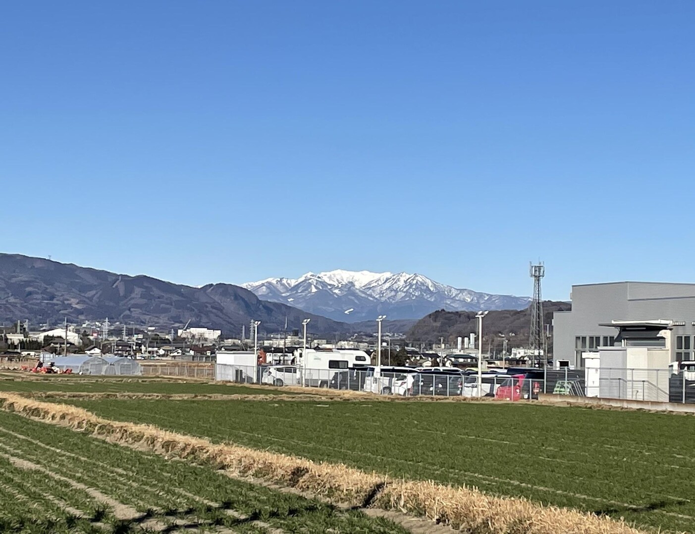 近くて遠いお山かな。。。 帰り道で眺める... / kintaさんのモーメント | YAMAP / ヤマップ