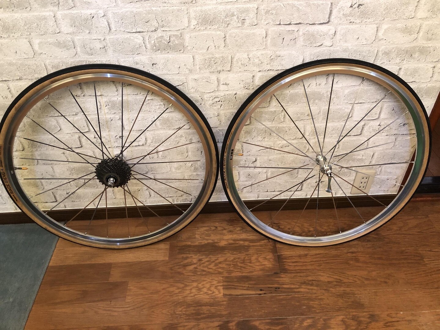 今日は久しぶりにロードバイクいじりです。... / akiさんのモーメント | YAMAP / ヤマップ