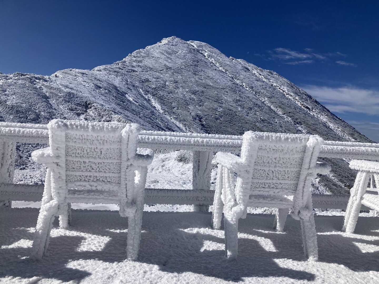 𝚊𝚞𝚝𝚞𝚖𝚗 𝚌𝚘𝚕𝚘𝚛𝚜!? 御̆̈嶽̆̈山̆̈ / サファイアさんの御嶽山・継子岳・摩利支天山の活動データ | YAMAP / ヤマップ