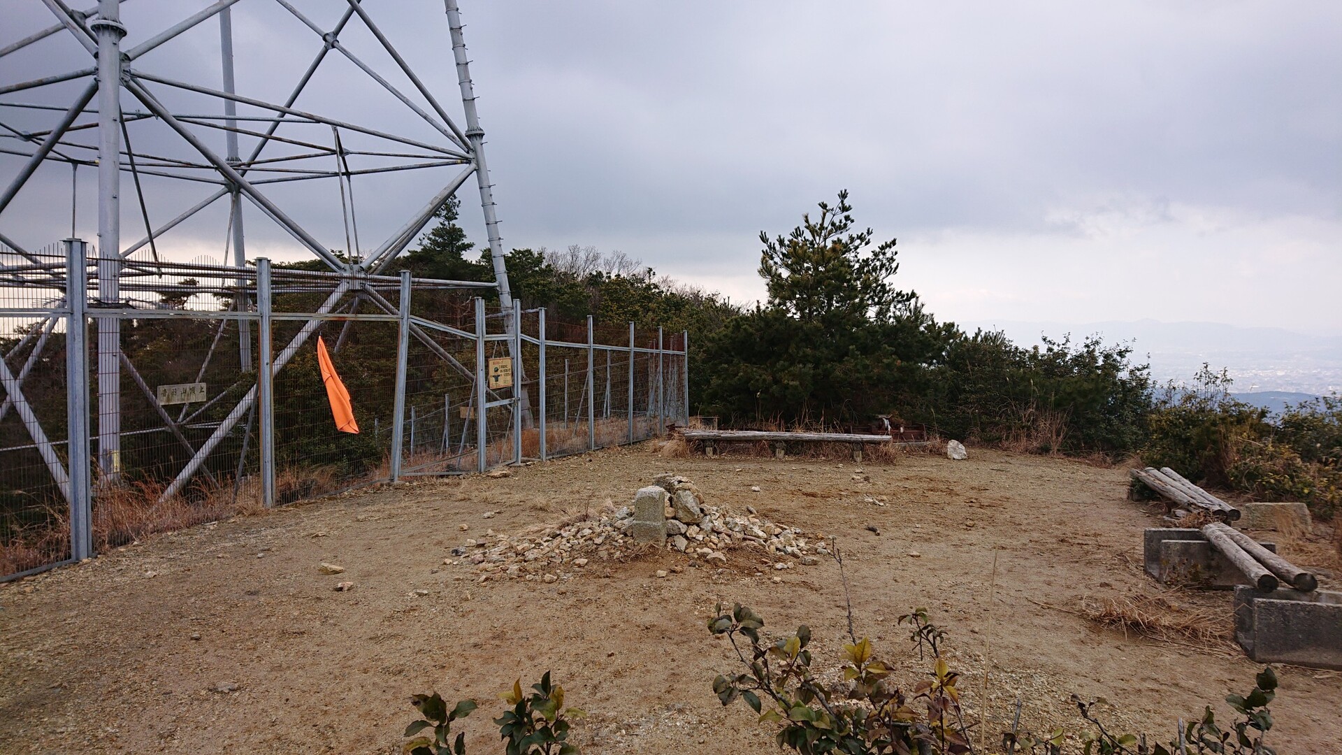 膳所からの？ルート～音羽山～NTT鉄塔～白石神社2021-02-04 / タケですさんの音羽山・醍醐山の活動データ | YAMAP / ヤマップ