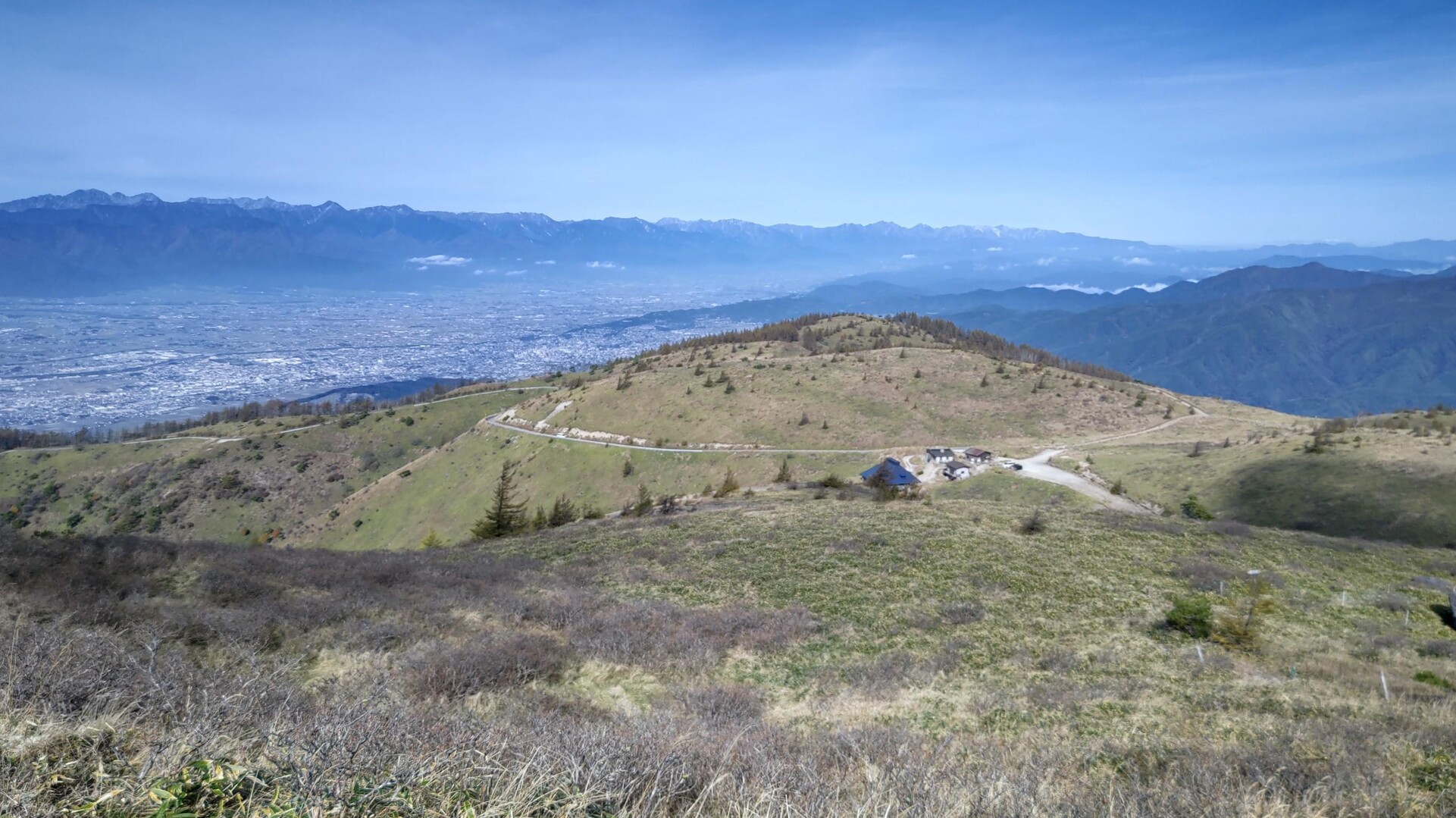 鉢伏山 扉♨登山口から / 雅山kawaさんの鉢伏山・高ボッチ山・三峰山の活動データ | YAMAP / ヤマップ