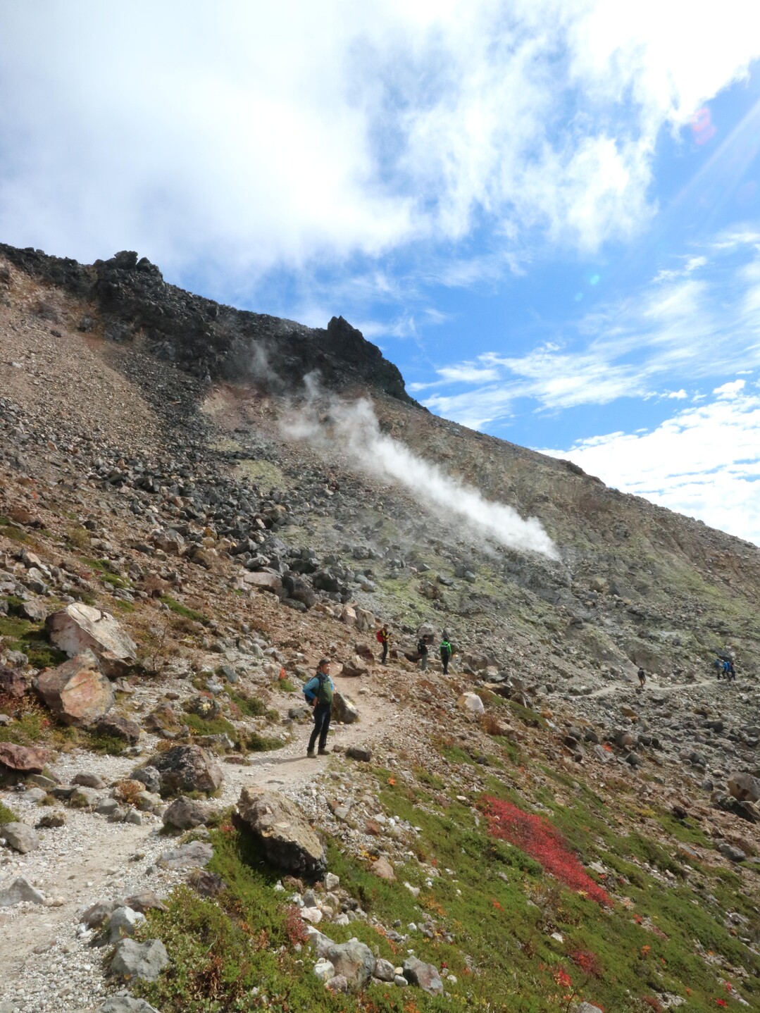 G3'sが行く！紅葉の茶臼岳(那須岳) / ヘロヘロさんの茶臼岳（那須岳）・三本槍岳・赤面山の活動データ | YAMAP / ヤマップ