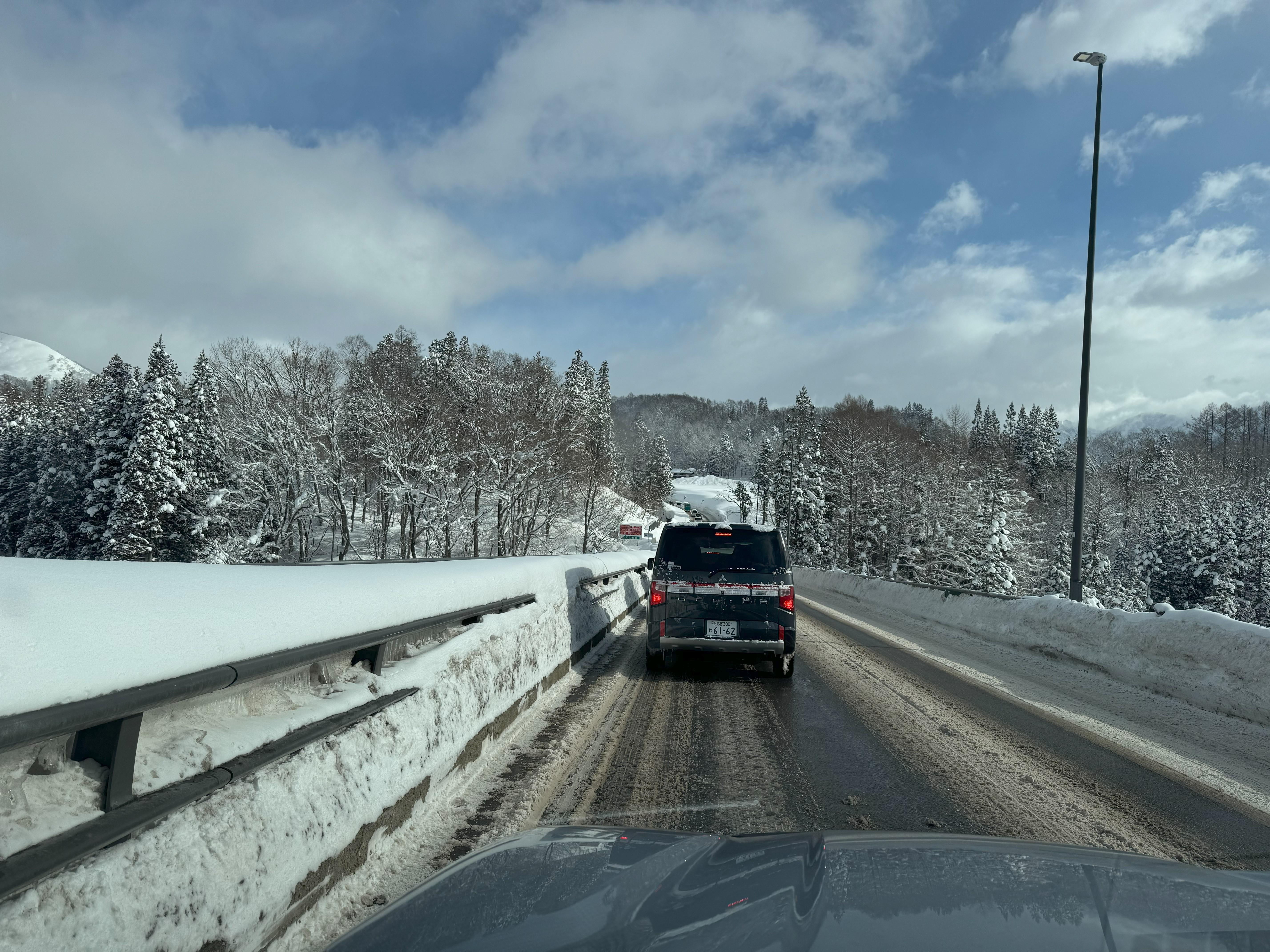 3連休の中日、栂池高原に向かっています。... / chamokichiさんのモーメント | YAMAP / ヤマップ