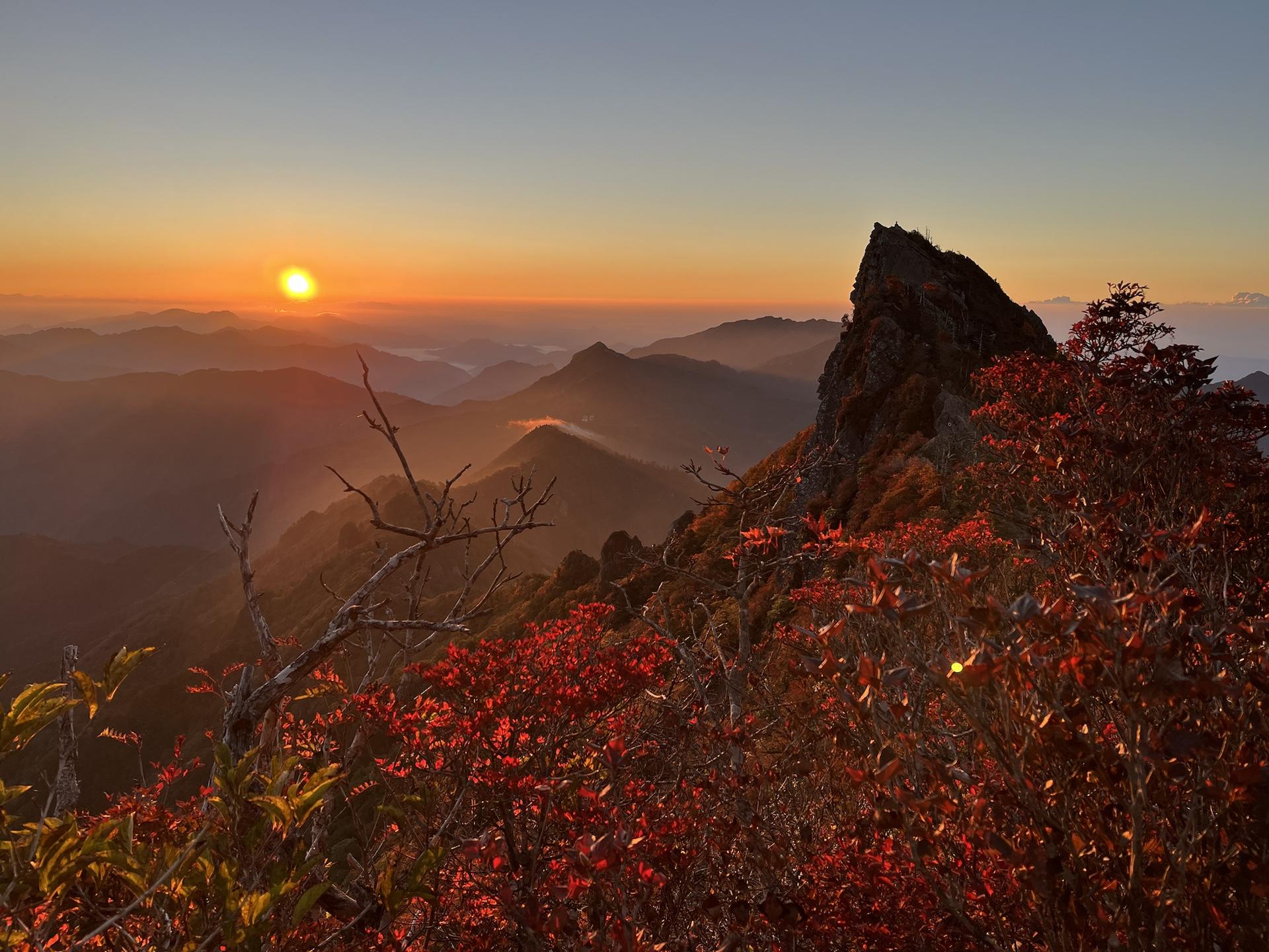 石鎚山・天狗岳・南尖峰 / pumiさんの石鎚山・堂ヶ森・二ノ森の活動データ | YAMAP / ヤマップ