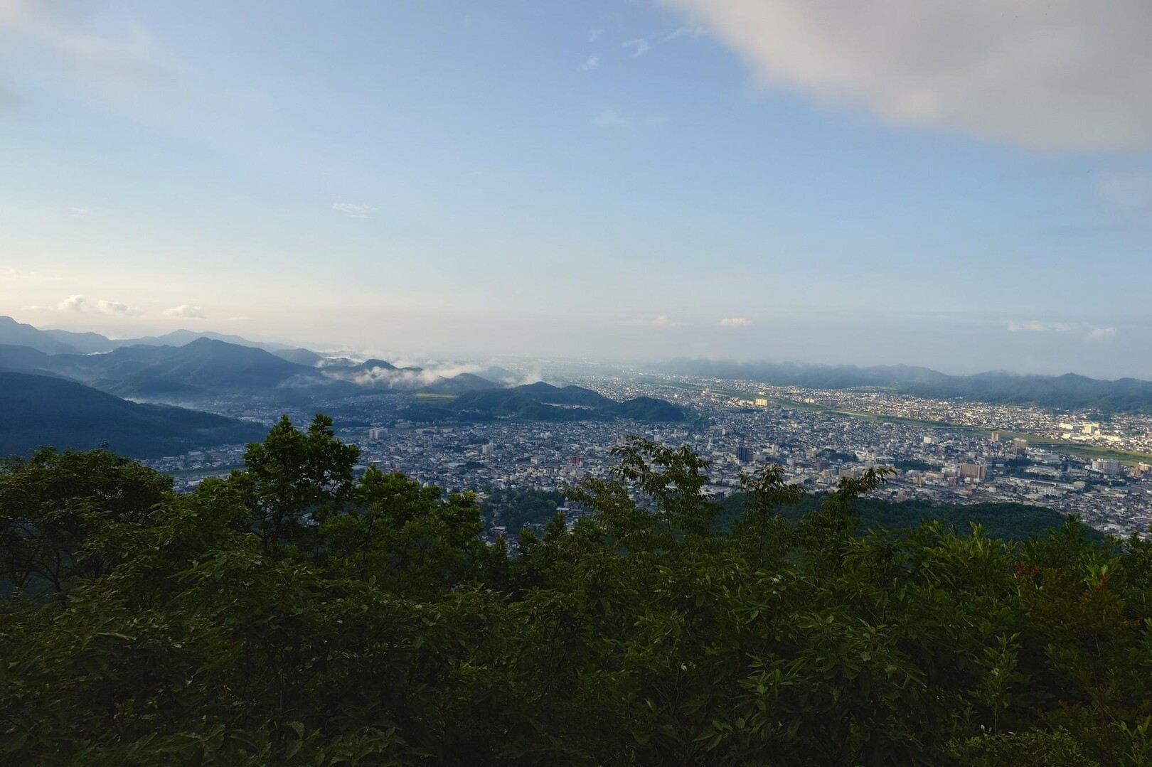 今週末は山頂フクダカフェ / ta2さんの鳴神山・吾妻山の活動データ | YAMAP / ヤマップ