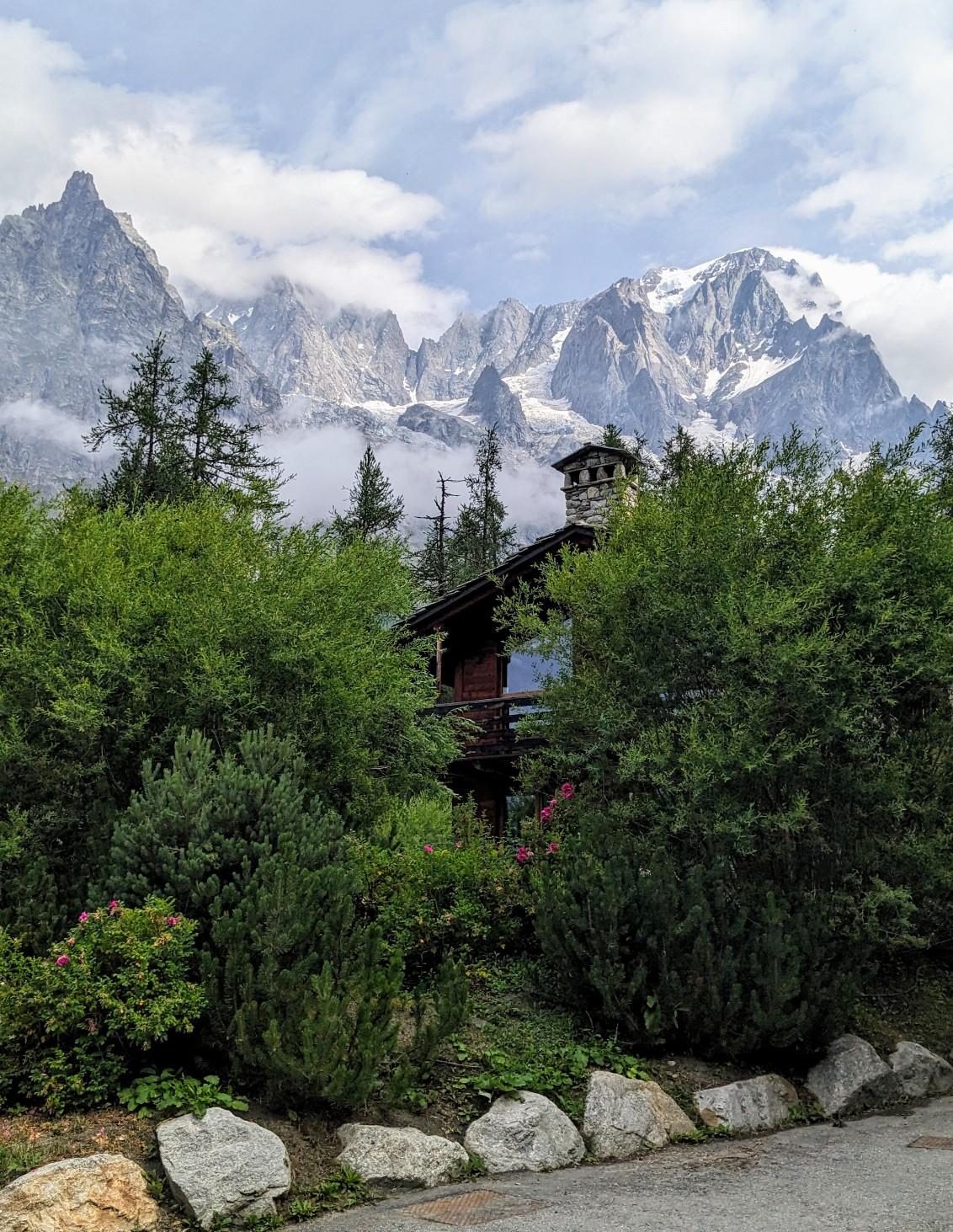 Courmayuer 🇮🇹 フェレ谷 麓道 / KeiSさんのツール・ド・モンブラン_Tour du Mont Blanc（TMB）の活動データ | YAMAP / ヤマップ