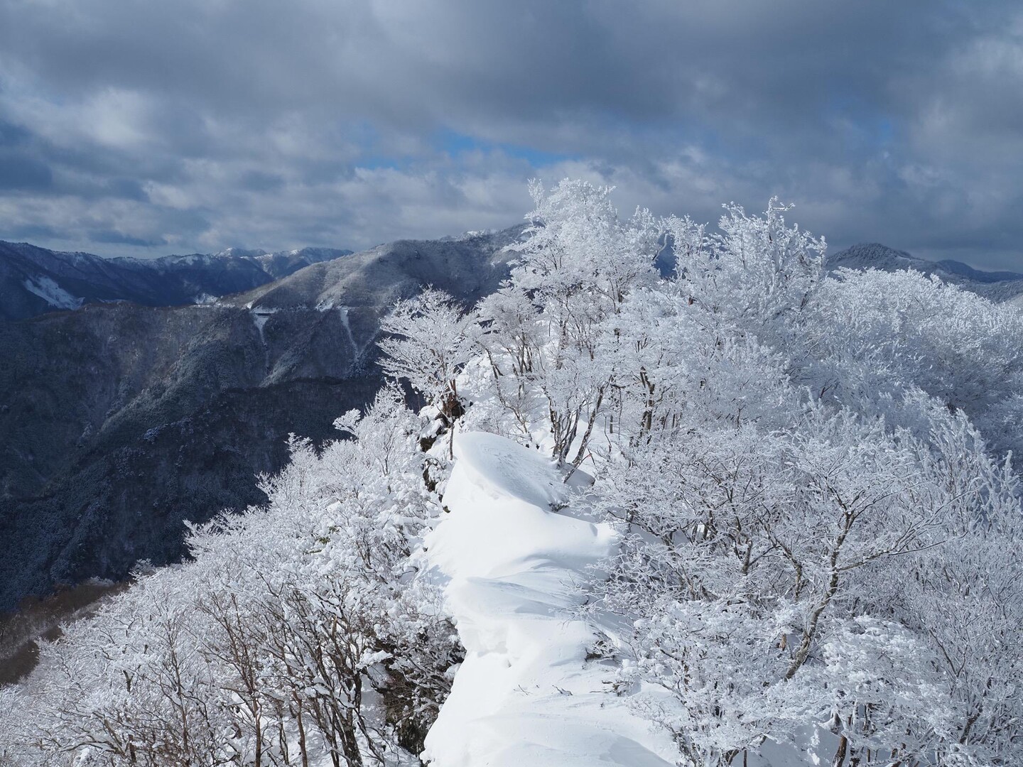 雪山シーズン到来 in樫戸丸 / S.Kitaさんの高城山・天神丸の活動日記 | YAMAP / ヤマップ