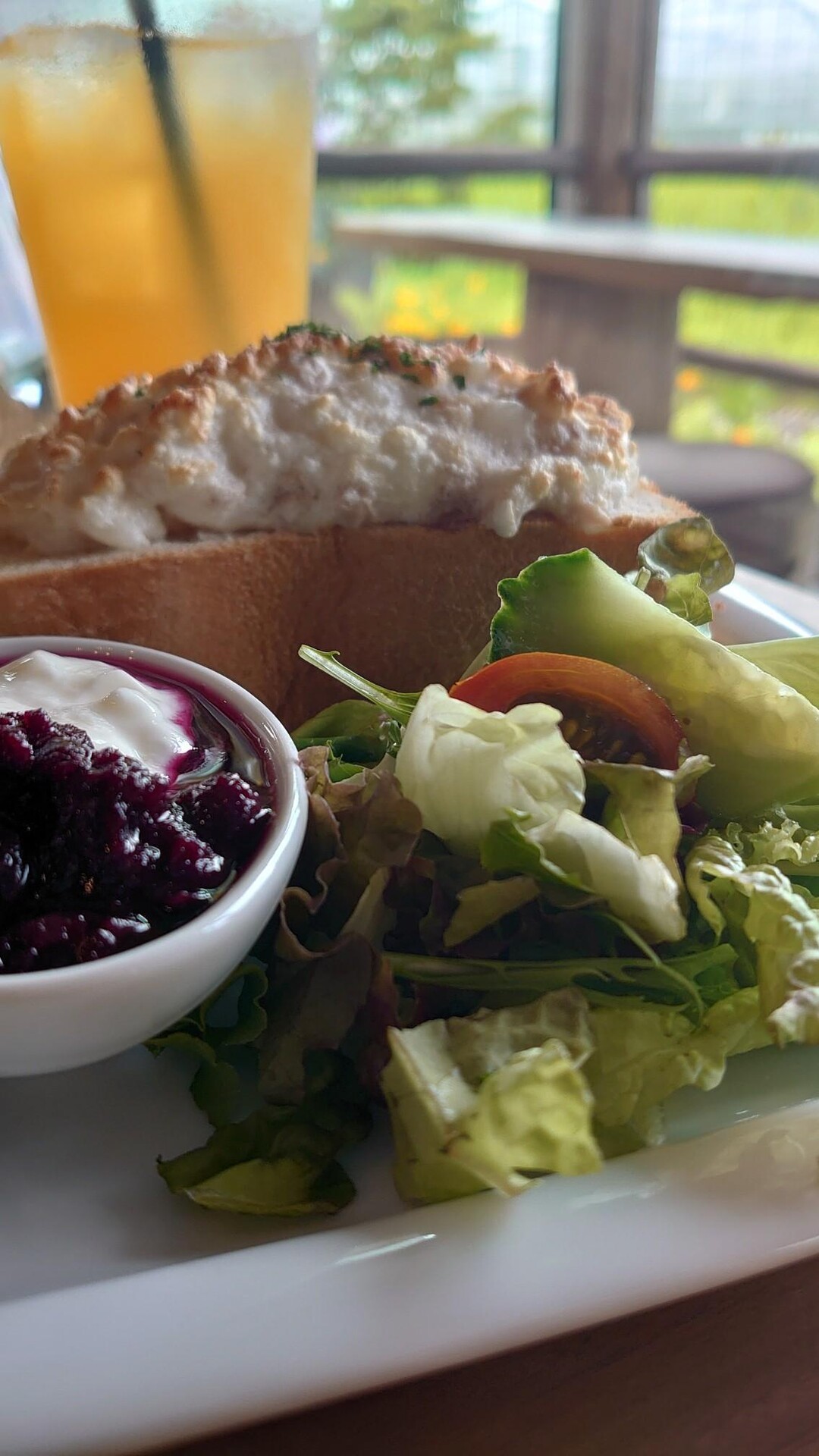 山登りの途中で、モ🍑ーニング メレンゲ... / ss5さんのモーメント | YAMAP / ヤマップ