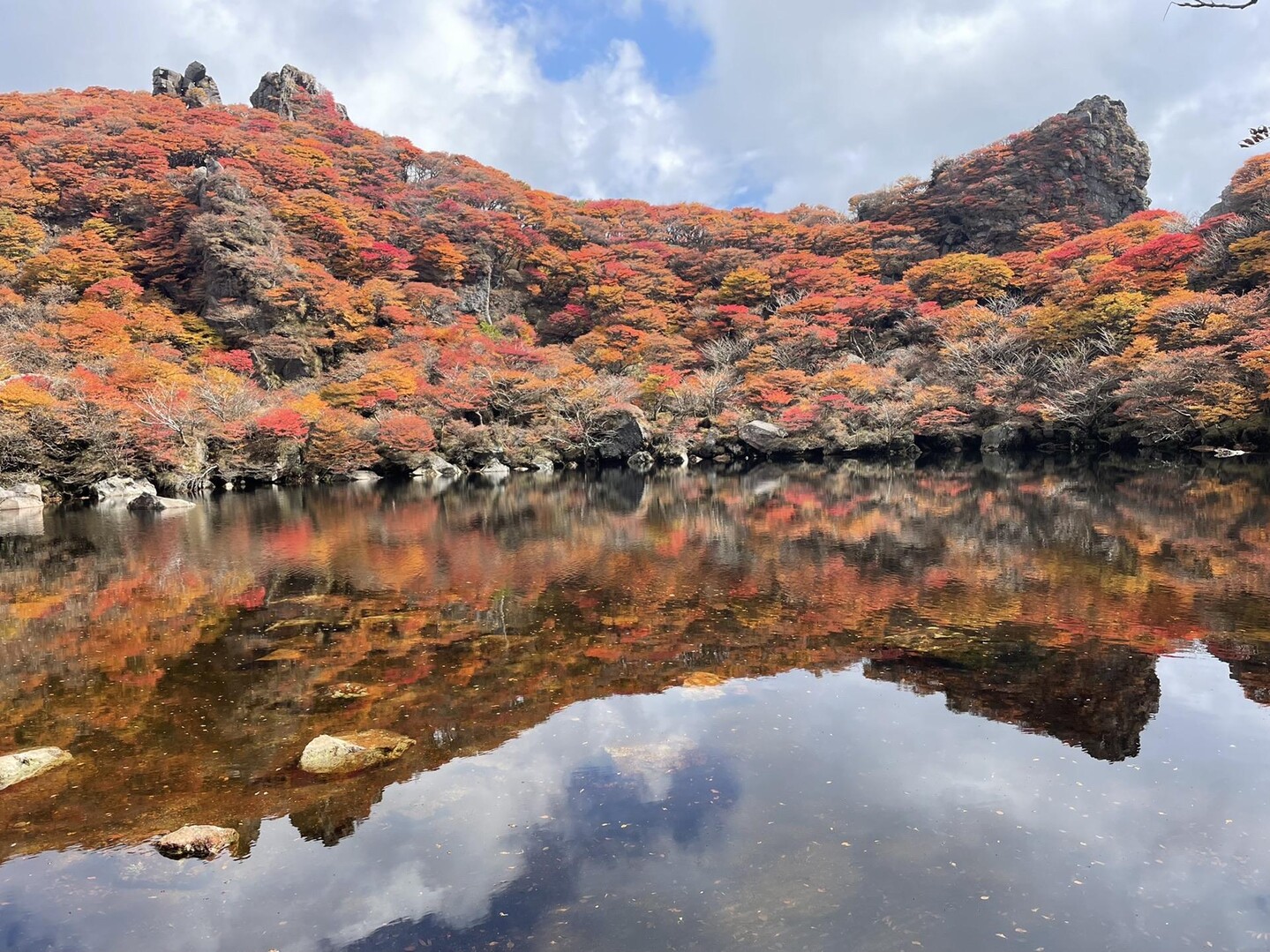 燃えた🍁三俣＆大船 / moco🐾さんの九重山（久住山）・大船山・星生山の活動データ | YAMAP / ヤマップ