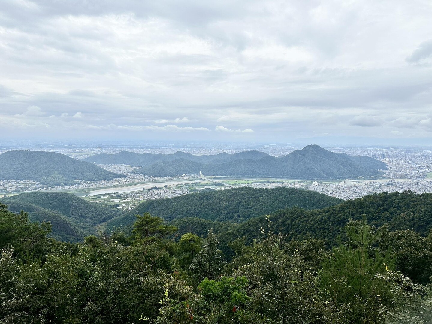 240929 百々ヶ峰 / NOVAさんの百々ヶ峰・源太峰の活動データ | YAMAP / ヤマップ