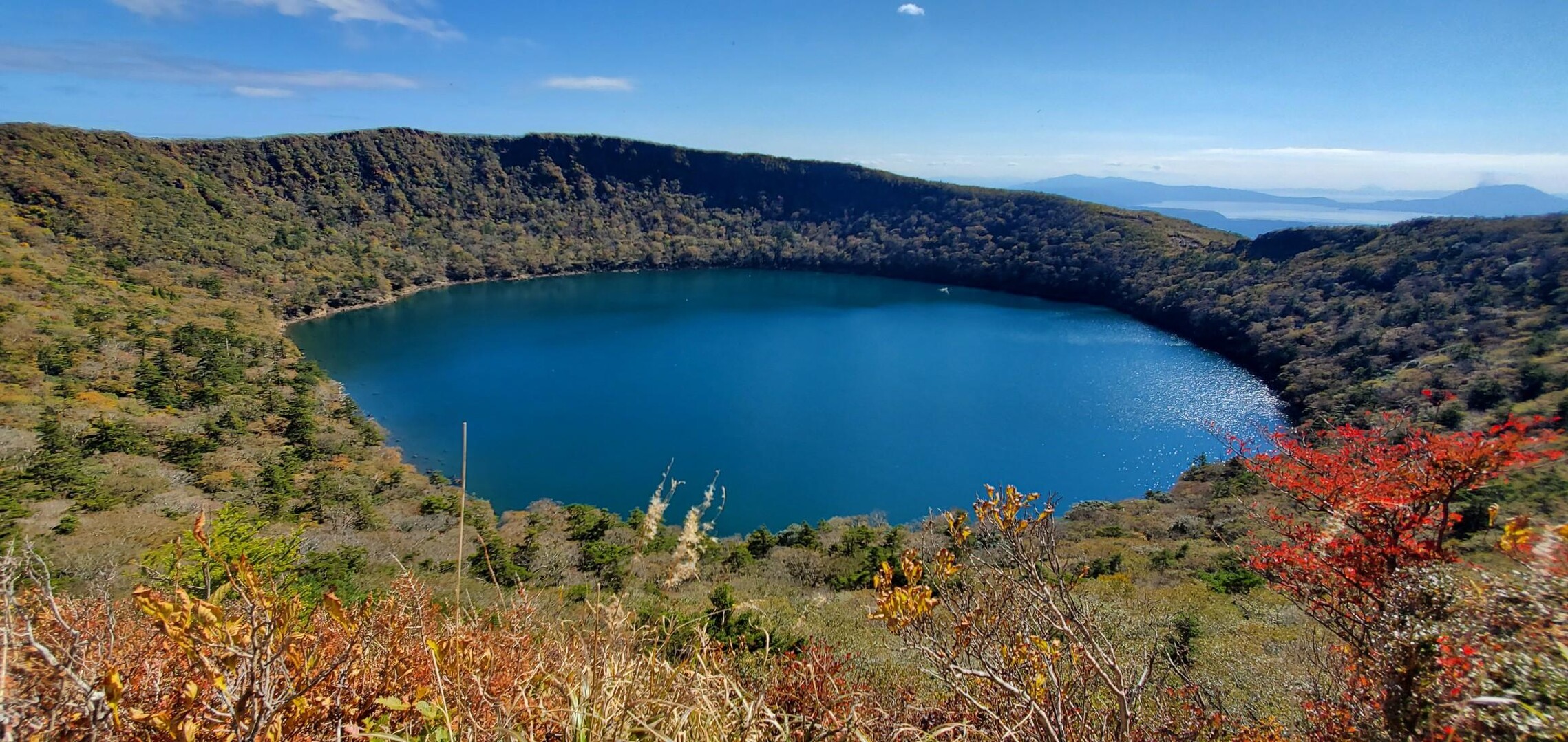 大浪池 晴れた日は山へ登ろう / naoさんの霧島山・韓国岳・高千穂峰・夷守岳・烏帽子岳の活動データ | YAMAP / ヤマップ