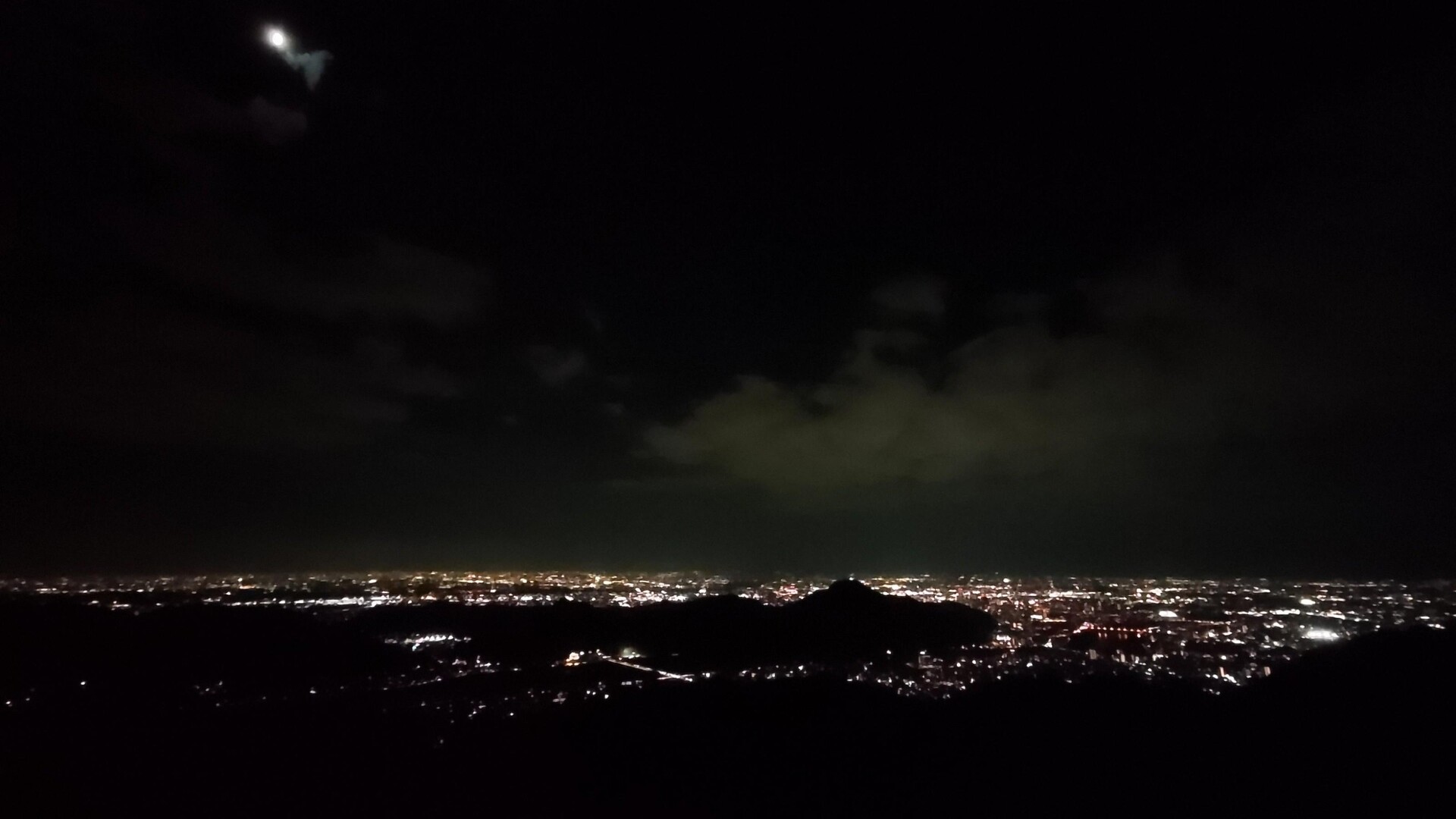 岐阜市最高峰百々ヶ峰より🌃 / Nakachanさんのモーメント | YAMAP / ヤマップ