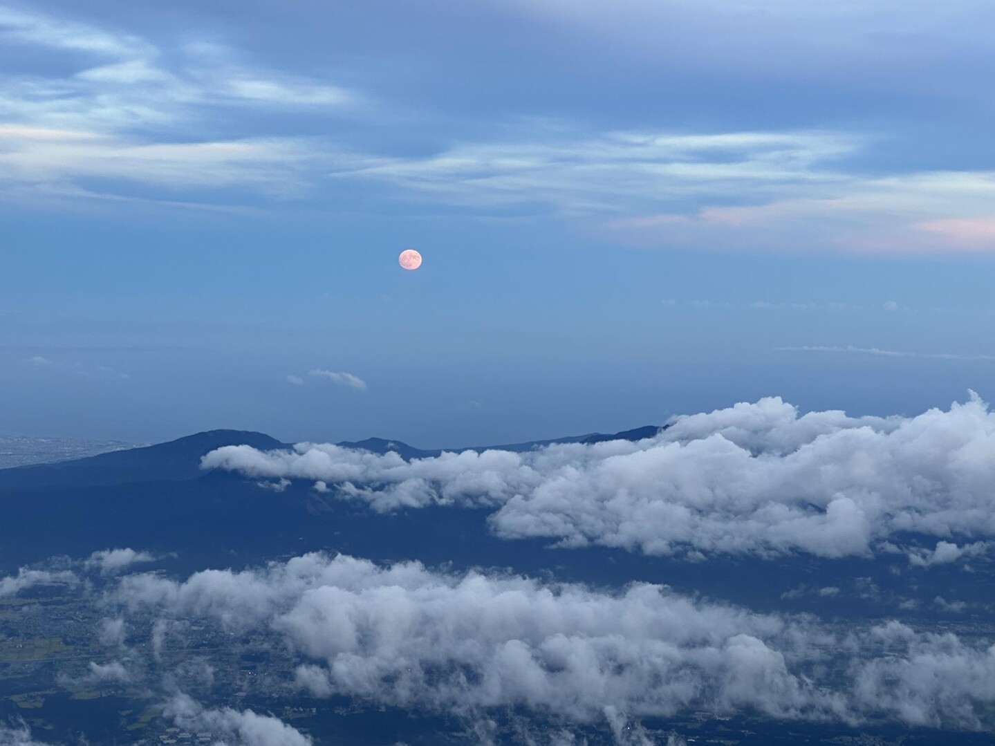 TOP OF Mt.Fuji 3776M🗻🚶🏻‍♀️ / mariさんの富士山の活動データ | YAMAP / ヤマップ