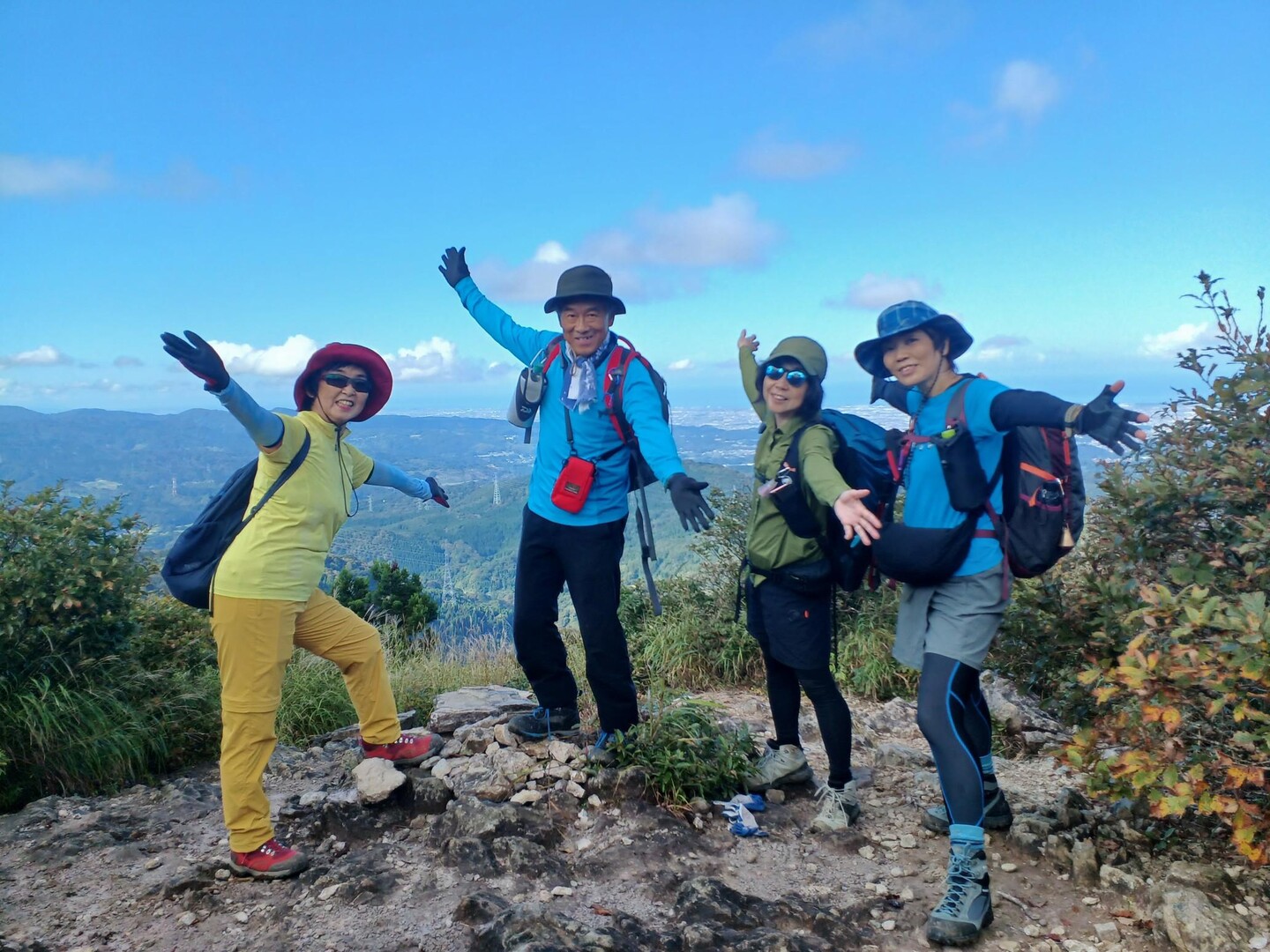 医王山、山友の友は皆友達‼️ / hanabuさんの医王山・白兀山・箱屋谷山の活動データ | YAMAP / ヤマップ