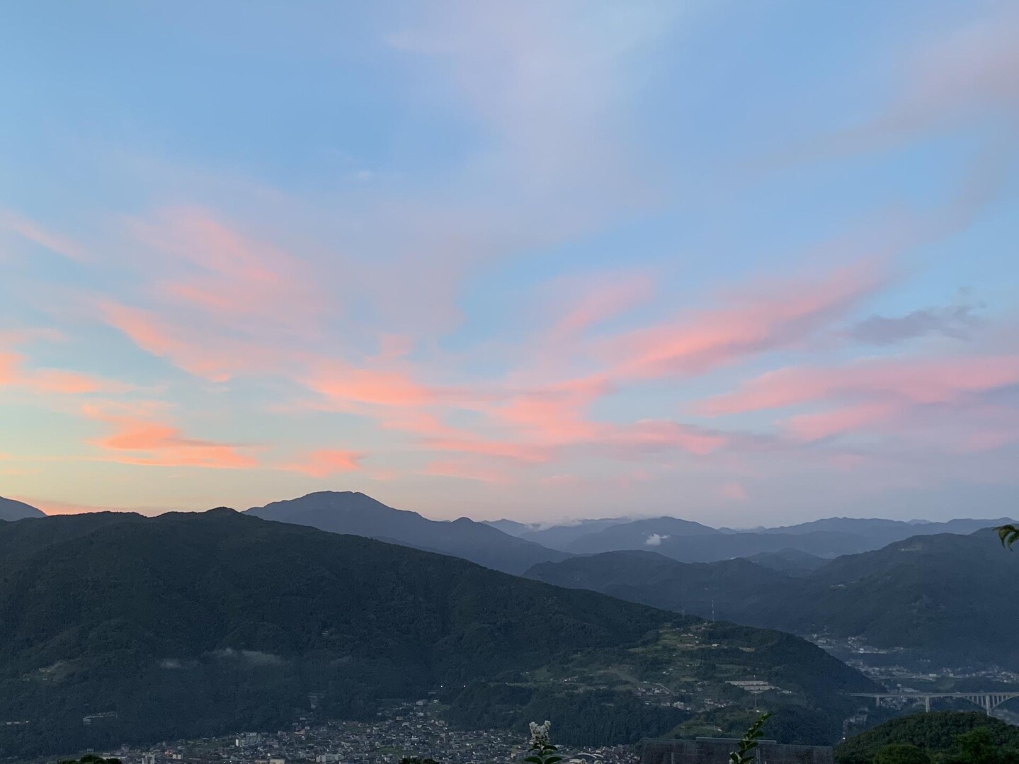 西山込野雲海展望台からのあっちこっちへ / seekaさんのウォーキングの活動日記 | YAMAP / ヤマップ