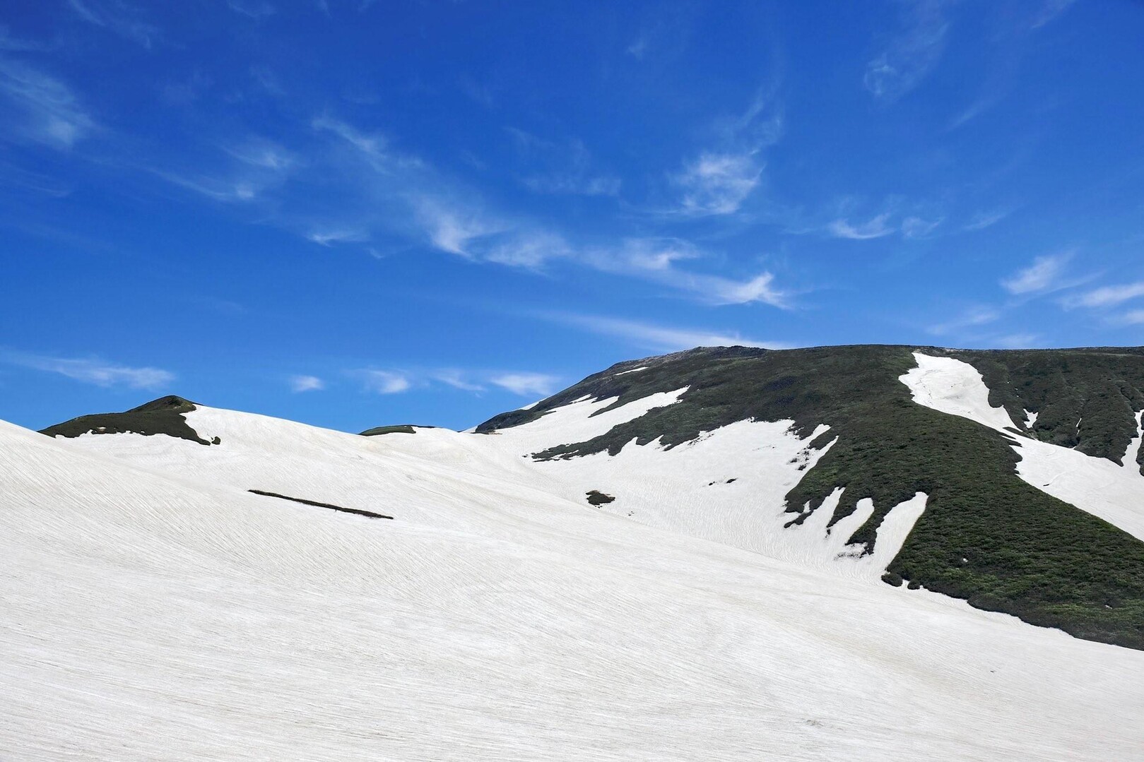 月山 牛首雪渓-山頂神社 / NOKKYさんの月山の活動データ | YAMAP / ヤマップ