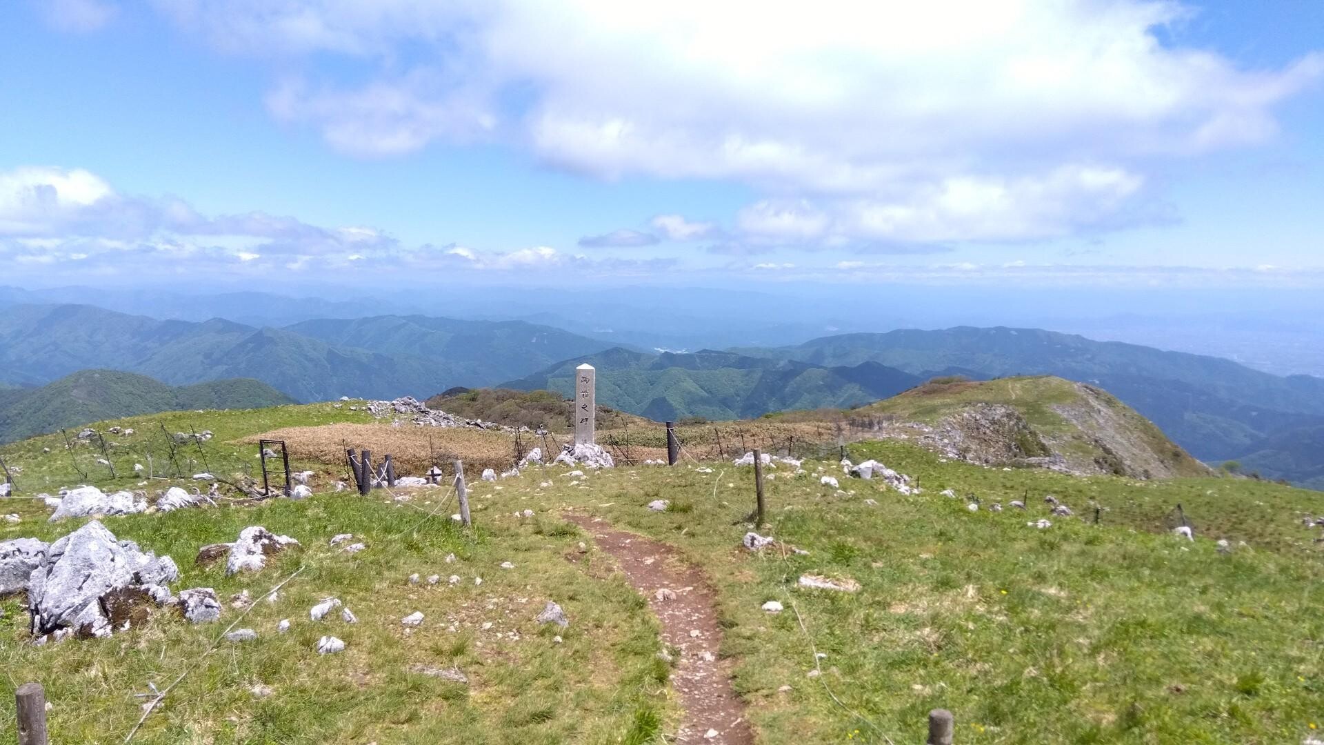 ペットNGの伊吹山 / Veenaさんの伊吹山・伊吹高原・御座峰の活動データ | YAMAP / ヤマップ