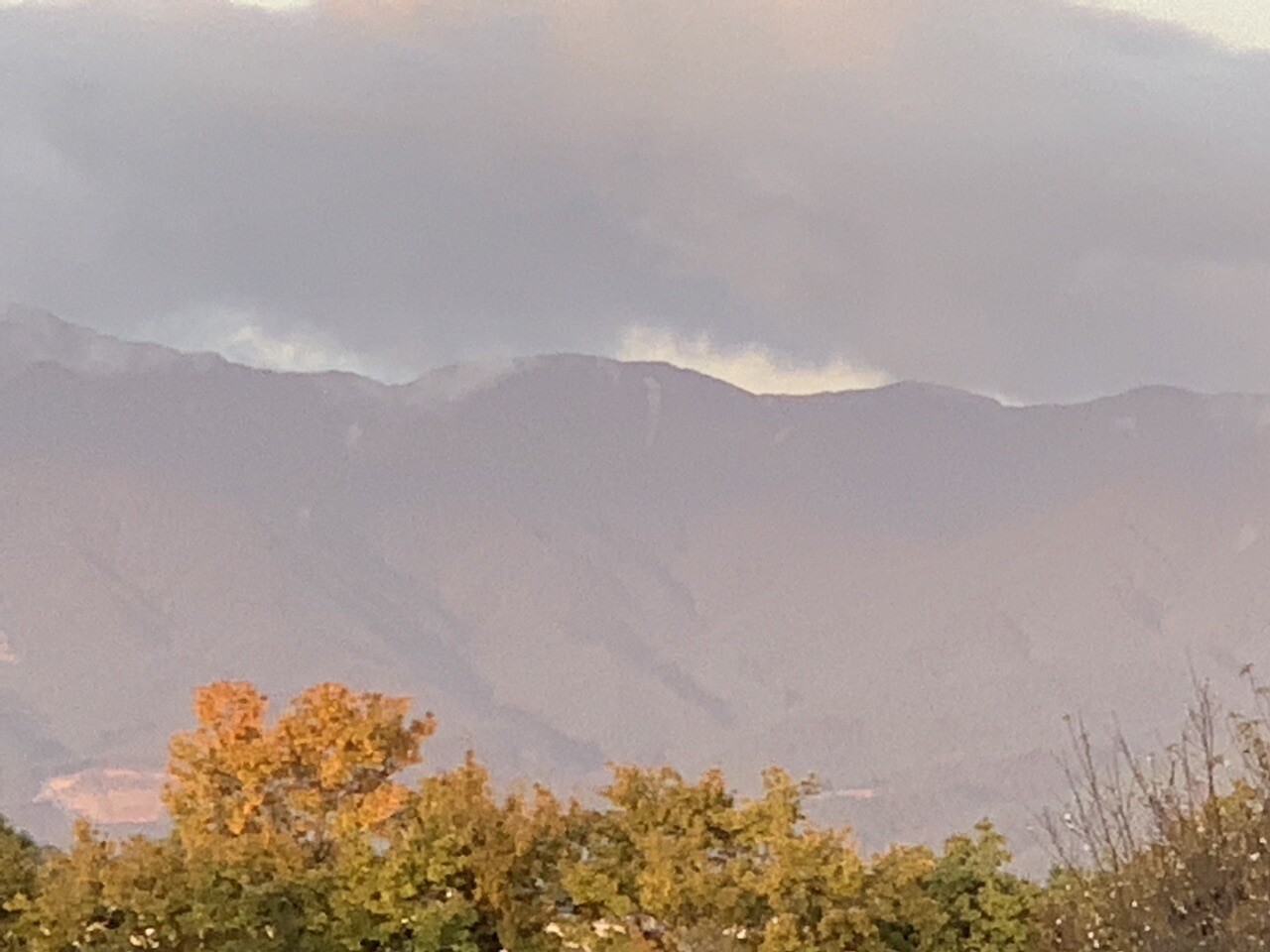 あれ！白い？鈴鹿山脈、昨夜の寒波で初冠雪... / AZさんのモーメント | YAMAP / ヤマップ