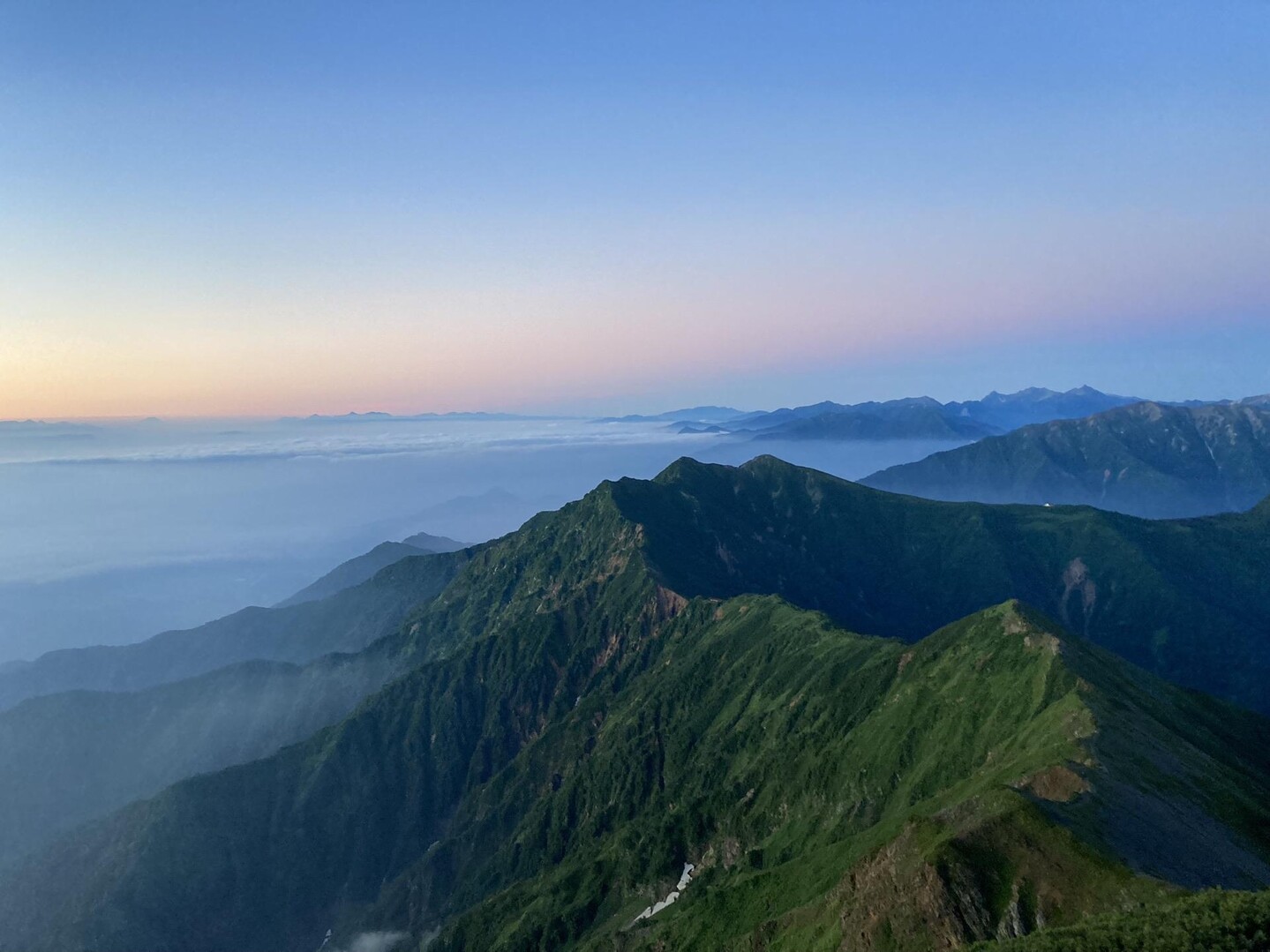 爺ヶ岳(南峰)・爺ヶ岳(中峰)・爺ヶ岳(北峰)・布引山・鹿島槍ヶ岳（南峰） / noggyさんの鹿島槍ヶ岳・五竜岳（五龍岳）・唐松岳の活動データ | YAMAP / ヤマップ