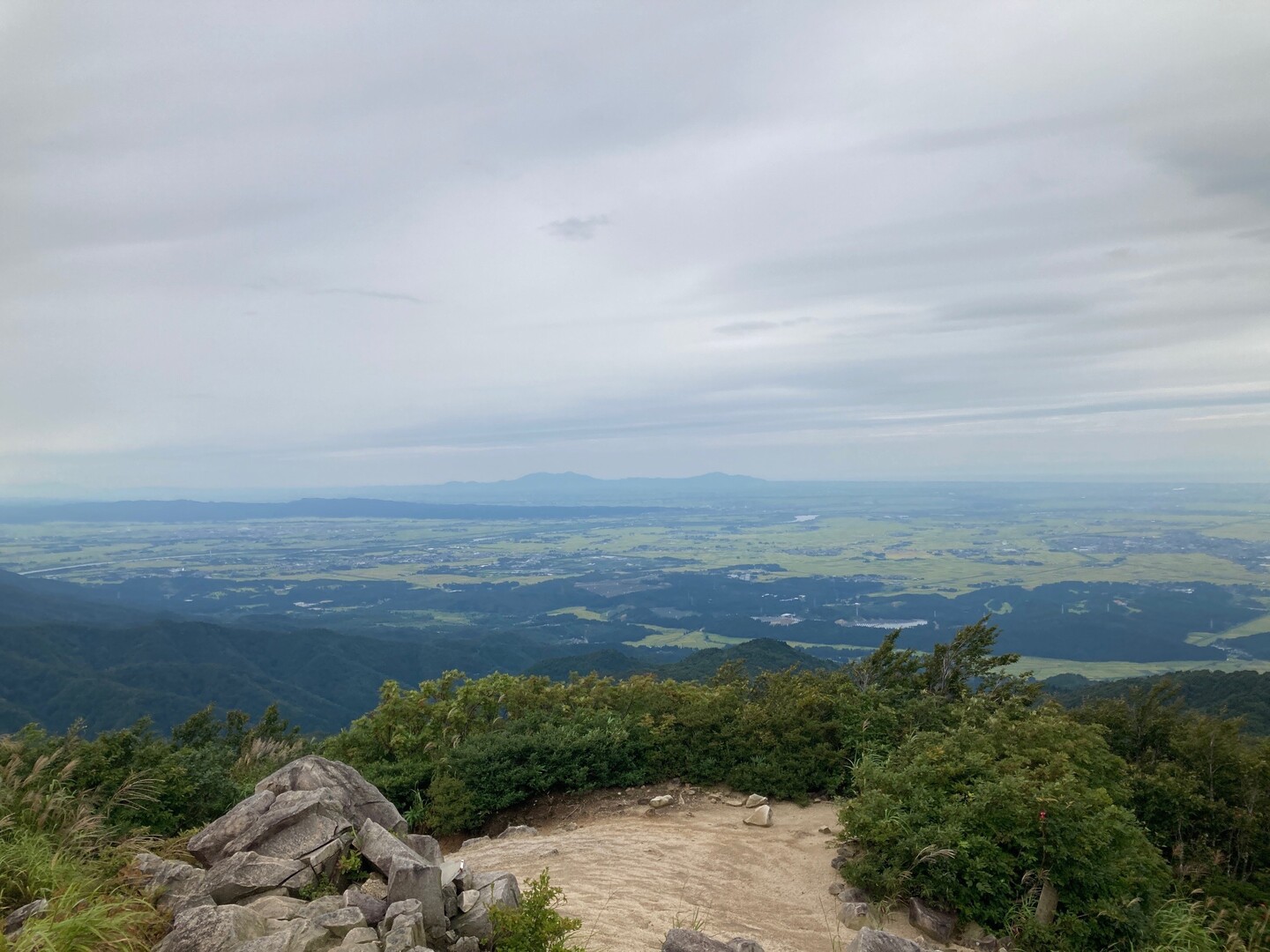 雨模様の五頭⛰ / katsu.fdさんの五頭山・菱ヶ岳・宝珠山の活動データ | YAMAP / ヤマップ