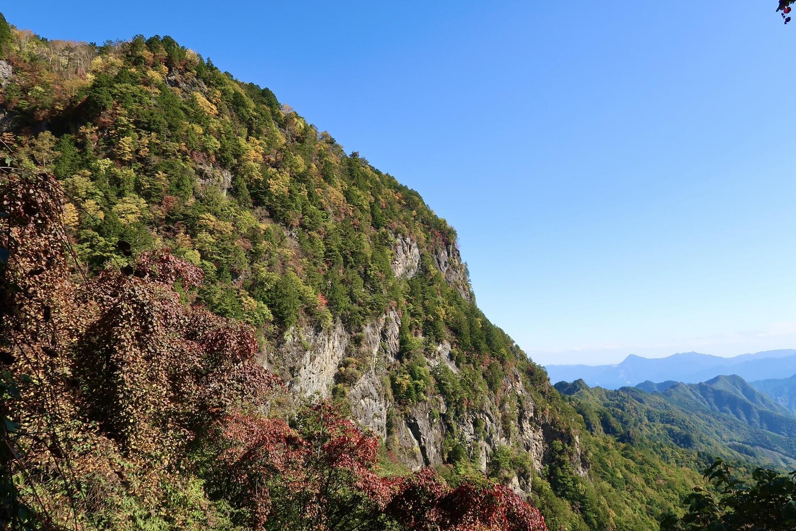 【百名山25座目】両神山🍁 / heeさんの両神山・諏訪山・二子山の活動日記 | YAMAP / ヤマップ