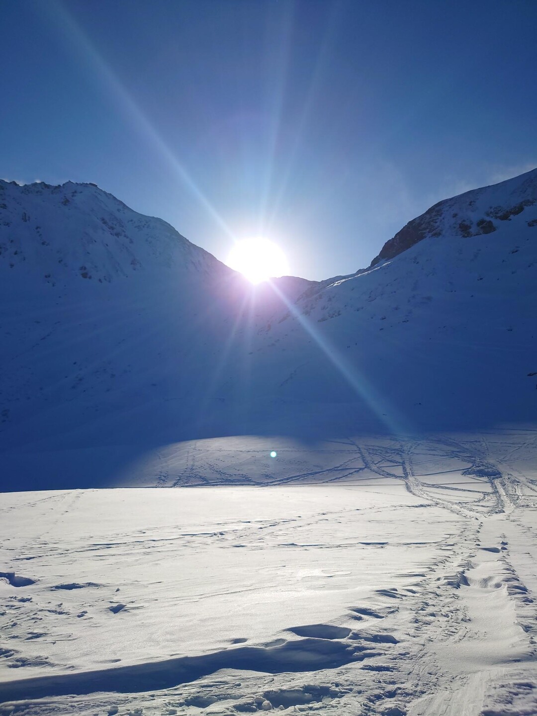 23-24シーズンイン！立山BC Day2 / Tさんの立山・雄山・浄土山の活動データ | YAMAP / ヤマップ