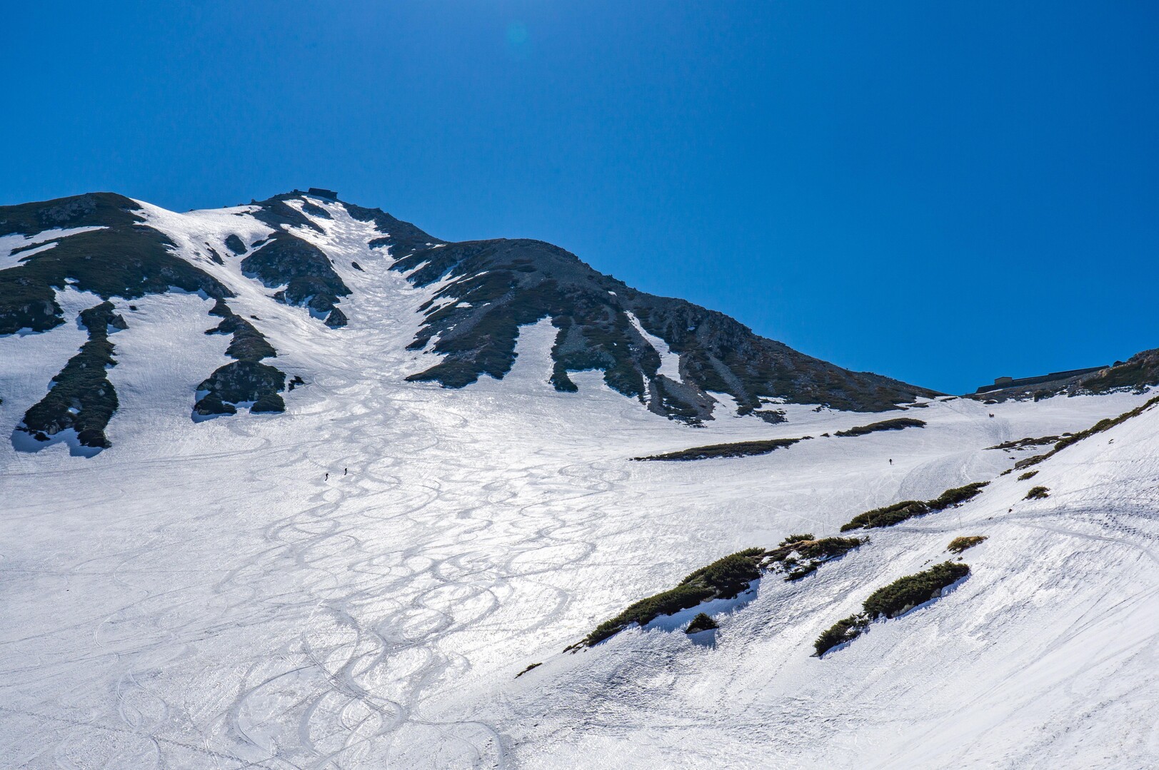 快晴残雪期の立山、龍王岳 2023.5.11 / keiさんの立山・雄山・浄土山の活動日記 | YAMAP / ヤマップ