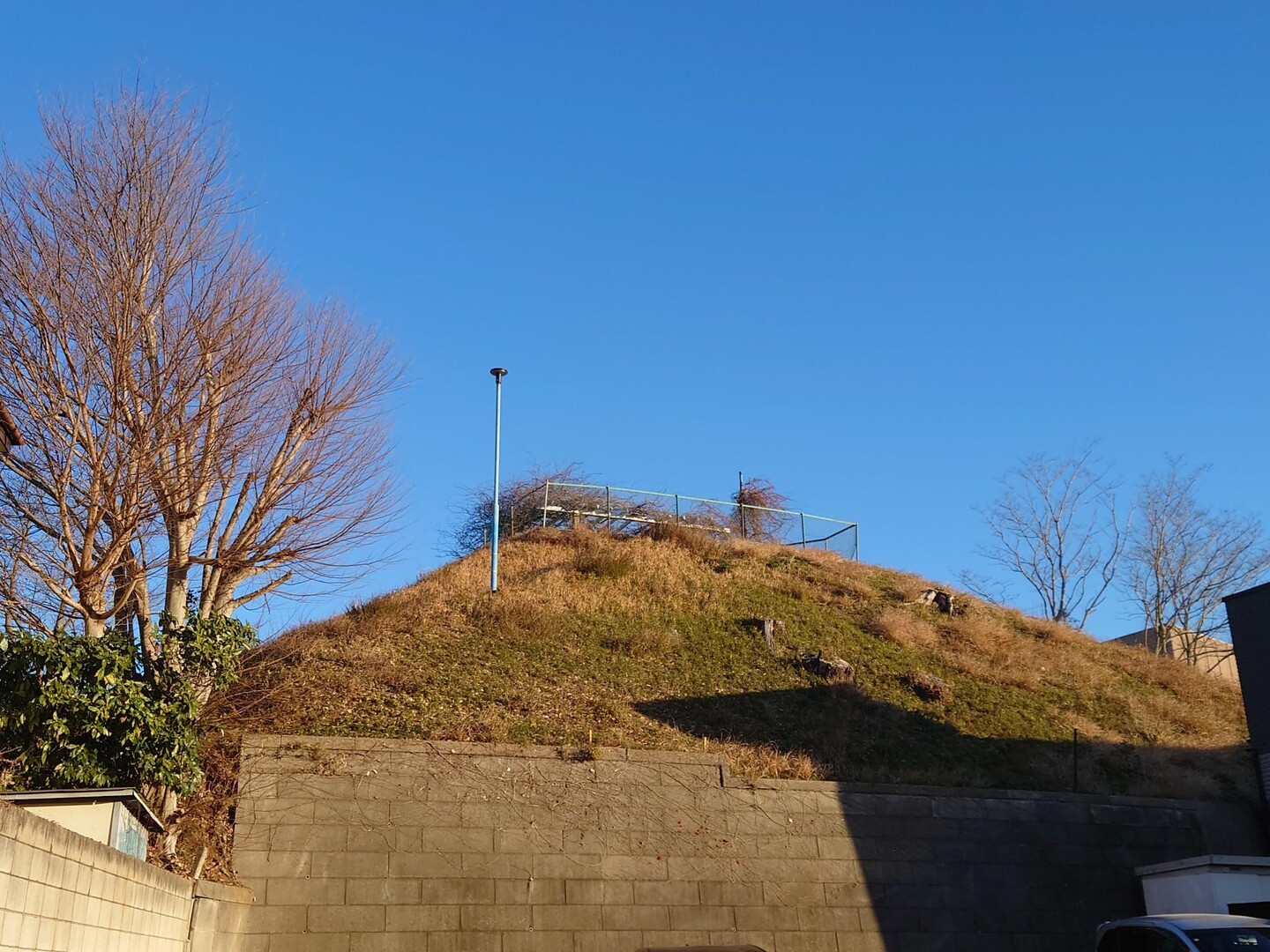 これははたして山なのか〜四街道陸軍野戦砲兵学校射垜 / ANCさんの千葉市の活動データ | YAMAP / ヤマップ