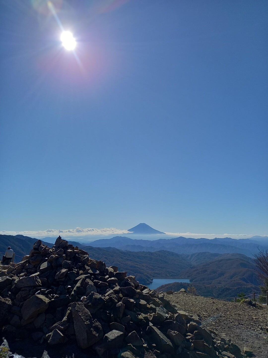 大菩薩嶺 2024/11/07 / ERINさんの大菩薩嶺・鶏冠山・大マテイ山の活動データ | YAMAP / ヤマップ