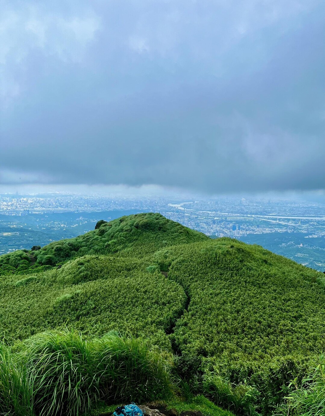 台湾/台北グランドトレイル〜摘星峰・七星山南峰・七星山・夢幻湖山 / sk.jpさんの台北市の活動データ | YAMAP / ヤマップ