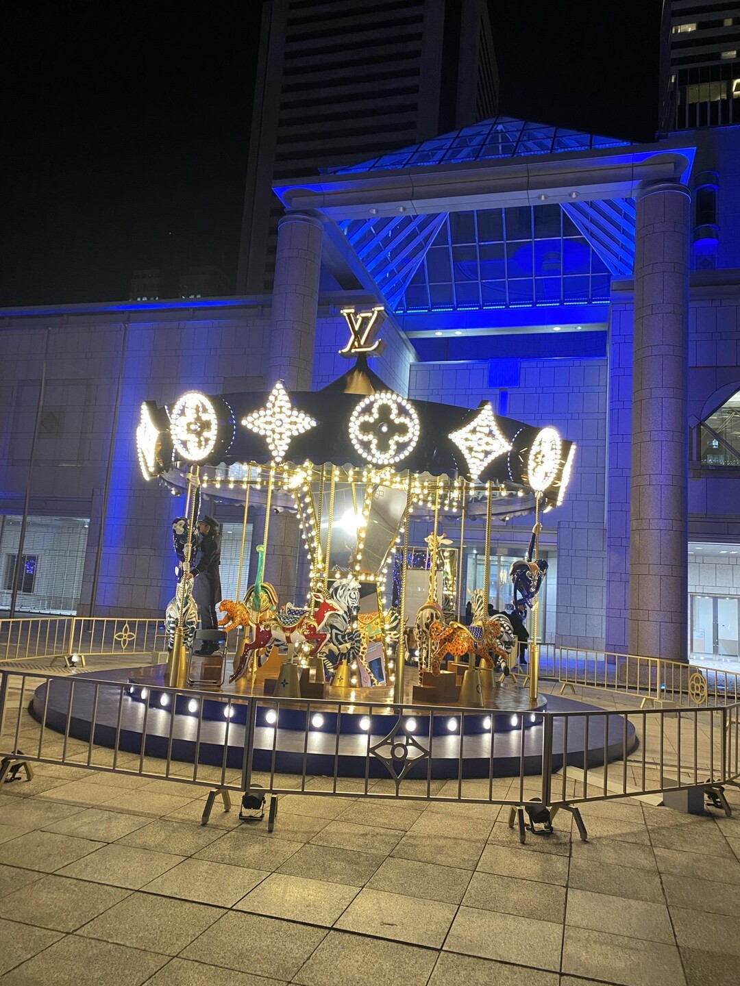 みなとみらいイルミお散歩 横浜駅東口から... / elieeさんのモーメント | YAMAP / ヤマップ