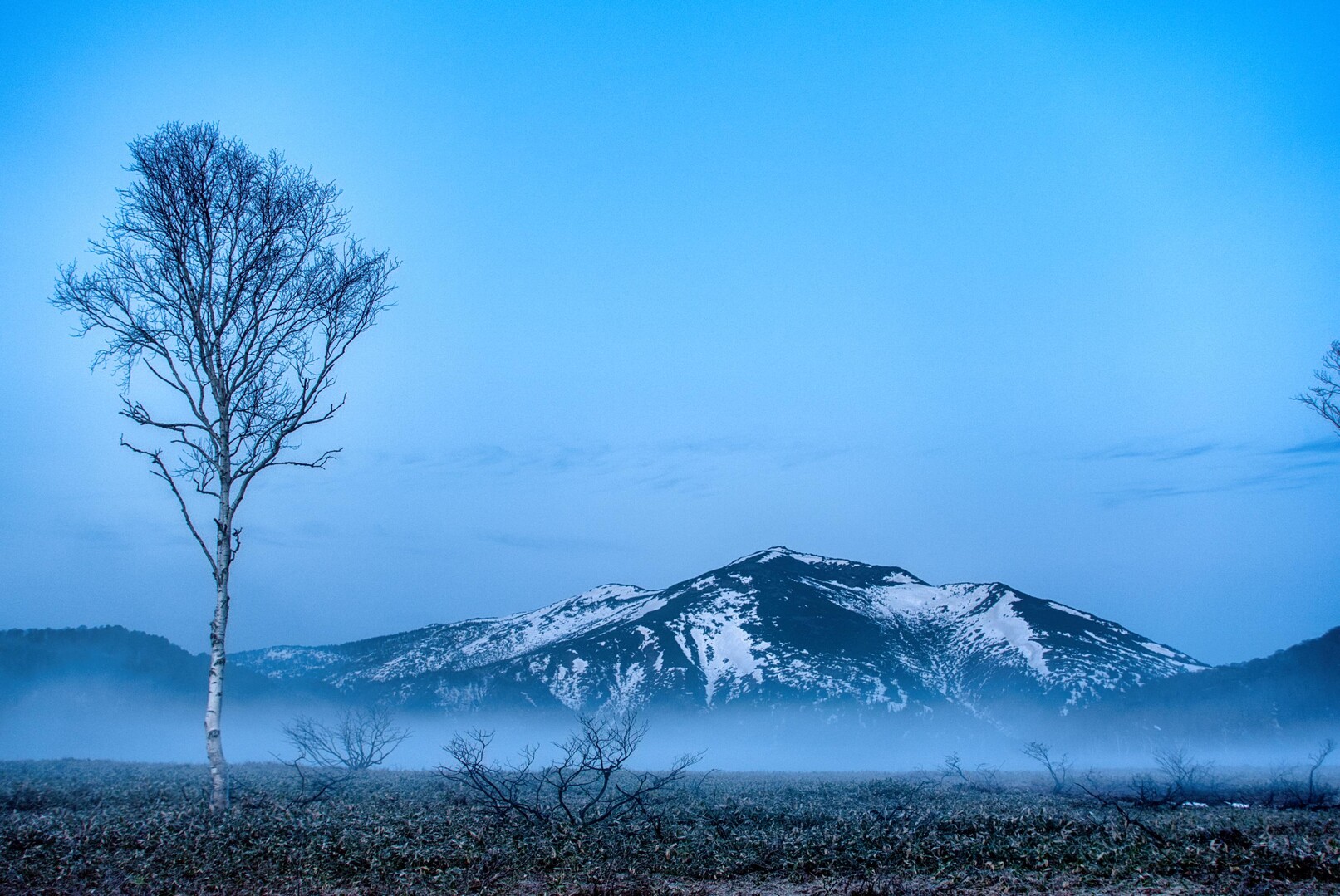 雪の至仏から朝の尾瀬（至仏山-尾瀬湿原） / persさんの尾瀬・至仏山・悪沢岳・笠ヶ岳の活動データ | YAMAP / ヤマップ