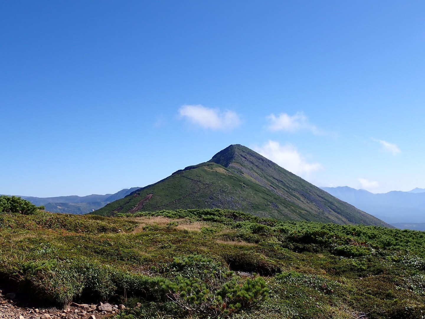 美瑛富士・オプタテシケ山 / moon-riverさんの十勝岳・富良野岳・美瑛岳の活動データ | YAMAP / ヤマップ