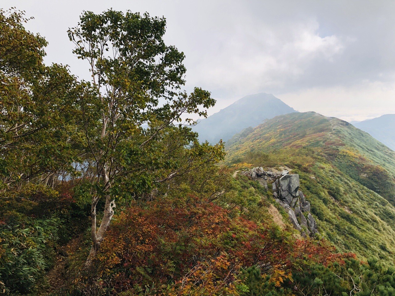 【2日目】大朝日岳〜小朝日岳〜鳥原山〜畑場峰〜古寺鉱泉 Himariさんの大朝日岳・朝日連峰・祝瓶山の活動データ Yamap ヤマップ