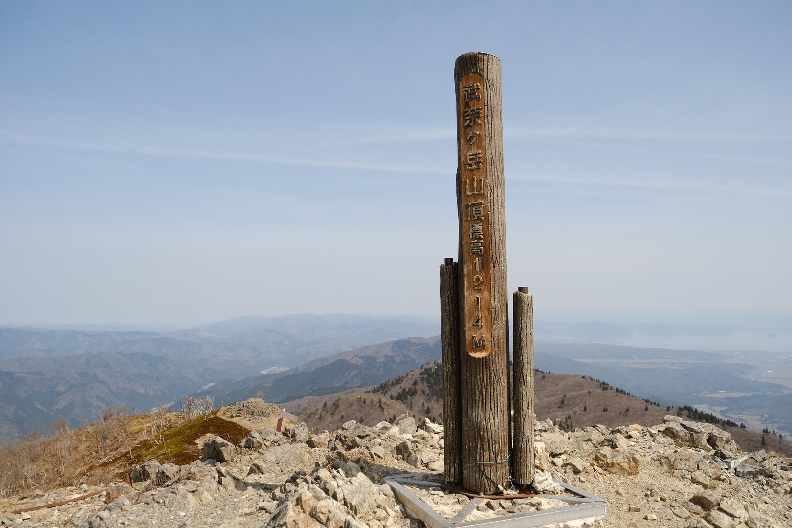 御殿山・コヤマノ岳・武奈ヶ岳 / yosucoさんの比良山地・武奈ヶ岳・釈迦岳の活動データ | YAMAP / ヤマップ