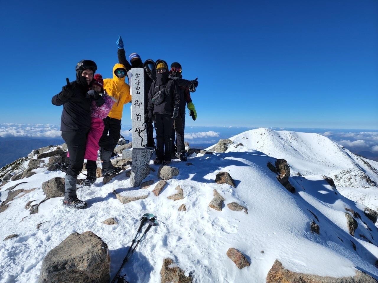 白山（御前峰）ワイワイワーイ登山 / よしきさんの白山・別山・銚子ヶ峰の活動データ | YAMAP / ヤマップ