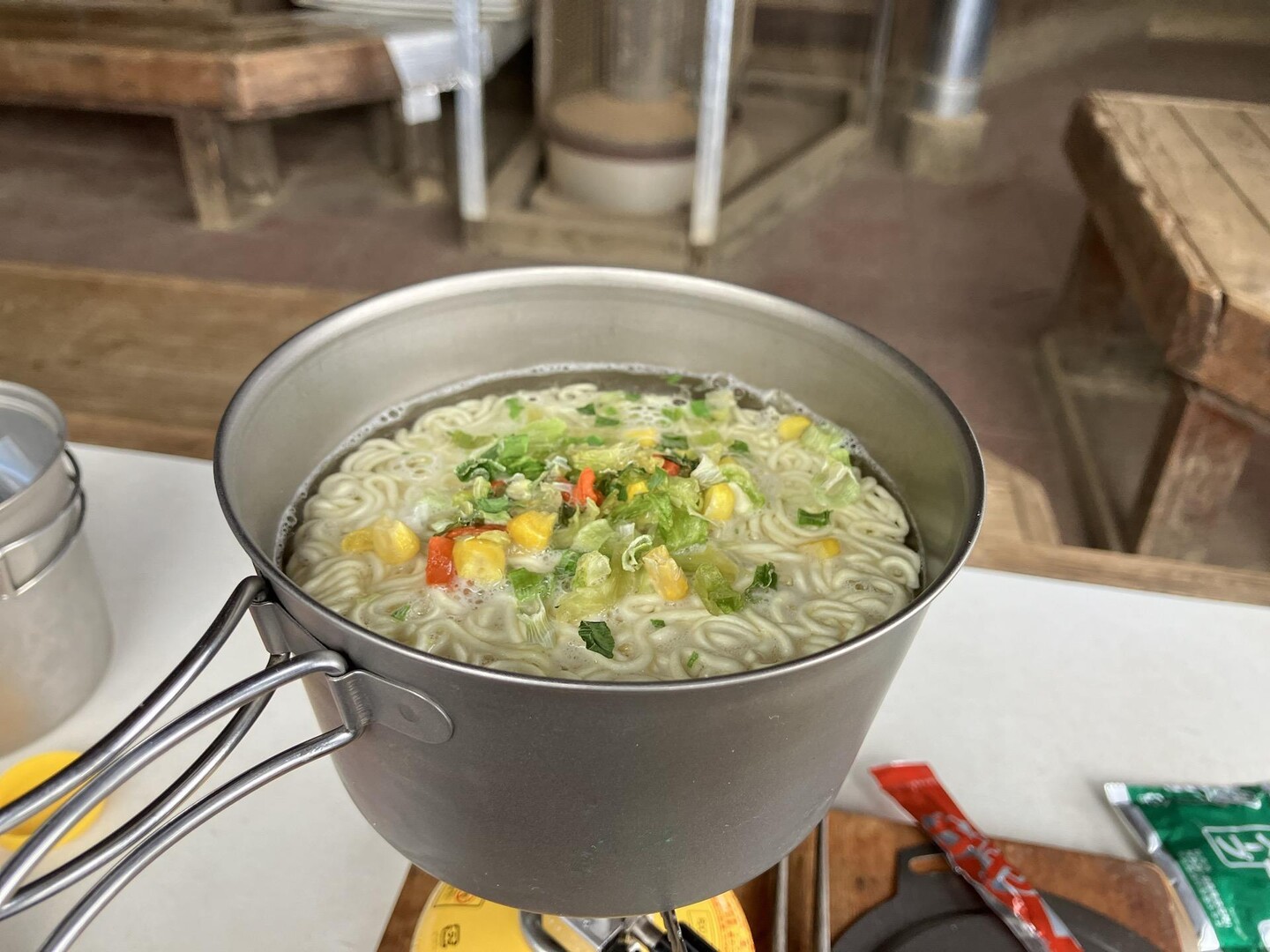 塩ラーメンはシェラカップで作ります ️ ... / Ken miuさんのモーメント | YAMAP / ヤマップ