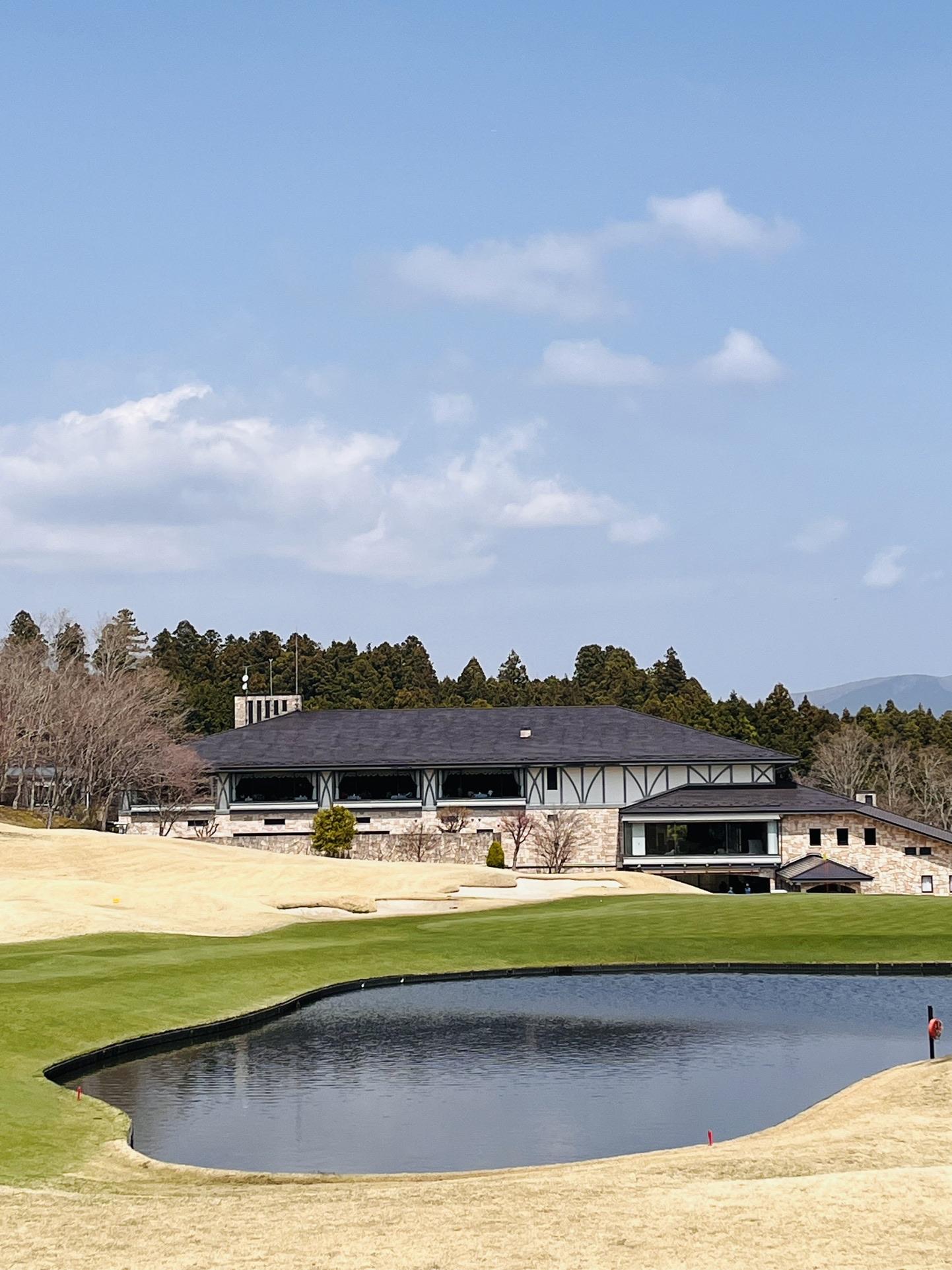 今日の富士山は恥ずかしがり屋さん。雲でお... / Jun ꕤ*.ﾟʕ•ᴥ•ʔ さんのモーメント | YAMAP / ヤマップ