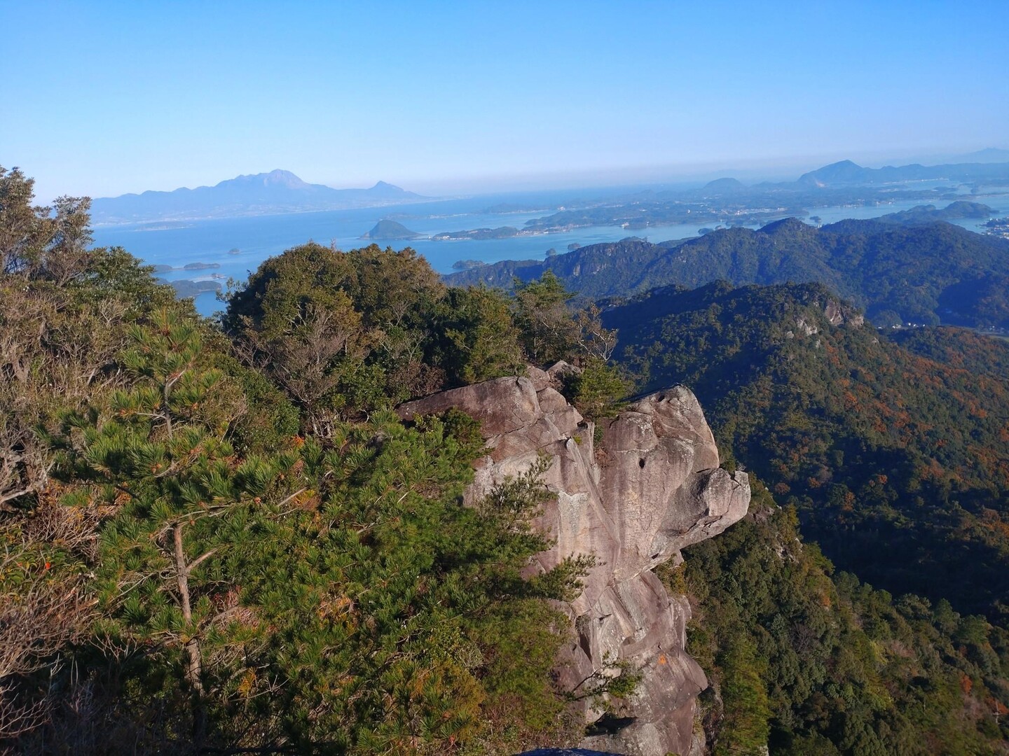 天草ピンバッジコンプツアー③④ 太郎丸嶽・次郎丸嶽 九州百名山76座目 / matamuneさんの上島（天草諸島）・太郎丸嶽・次郎丸嶽の活動データ | YAMAP / ヤマップ