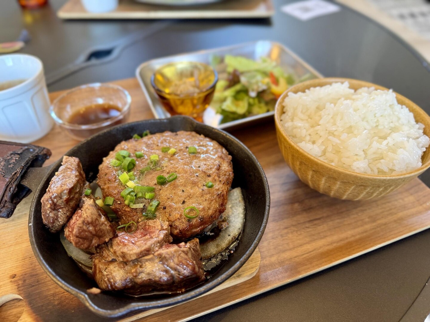 スノーハイクあとの下山メシ🍚 ️ 今回... / HIRO-Kさんのモーメント | YAMAP / ヤマップ