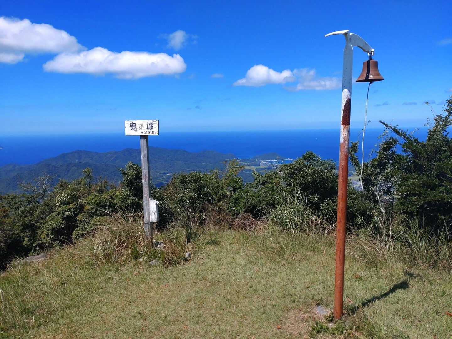 シタキ場山・雌鋤先山・鋤先山・竜王山・桜ヶ谷・汐見岩・一枚山頭（広瀬コブ）・鬼ヶ城・鳶ヶ尾・狩... / おねむzzz…さんの竜王山・鋤尖山・鬼ヶ城の活動データ | YAMAP / ヤマップ