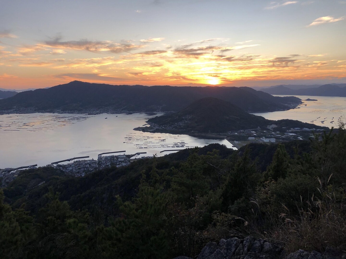 多島海の夕日 / tac_aさんのモーメント | YAMAP / ヤマップ