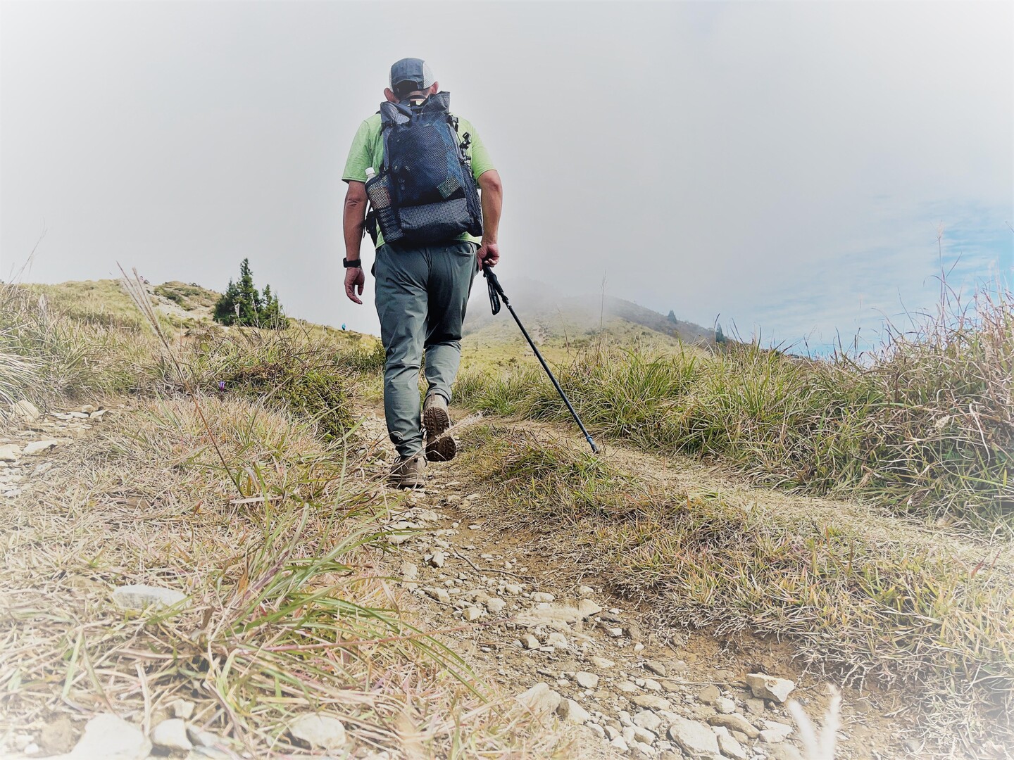 顎先から汗を滴らせながら、ゼイゼイと息を... / NAOZOさんのモーメント | YAMAP / ヤマップ