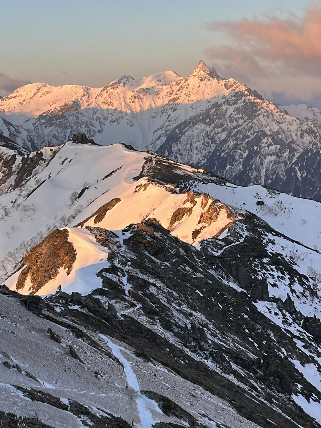 燕岳 ︎GW残雪期の燕山荘♡ / makiさんの燕岳・餓鬼岳・唐沢岳の活動日記 | YAMAP / ヤマップ