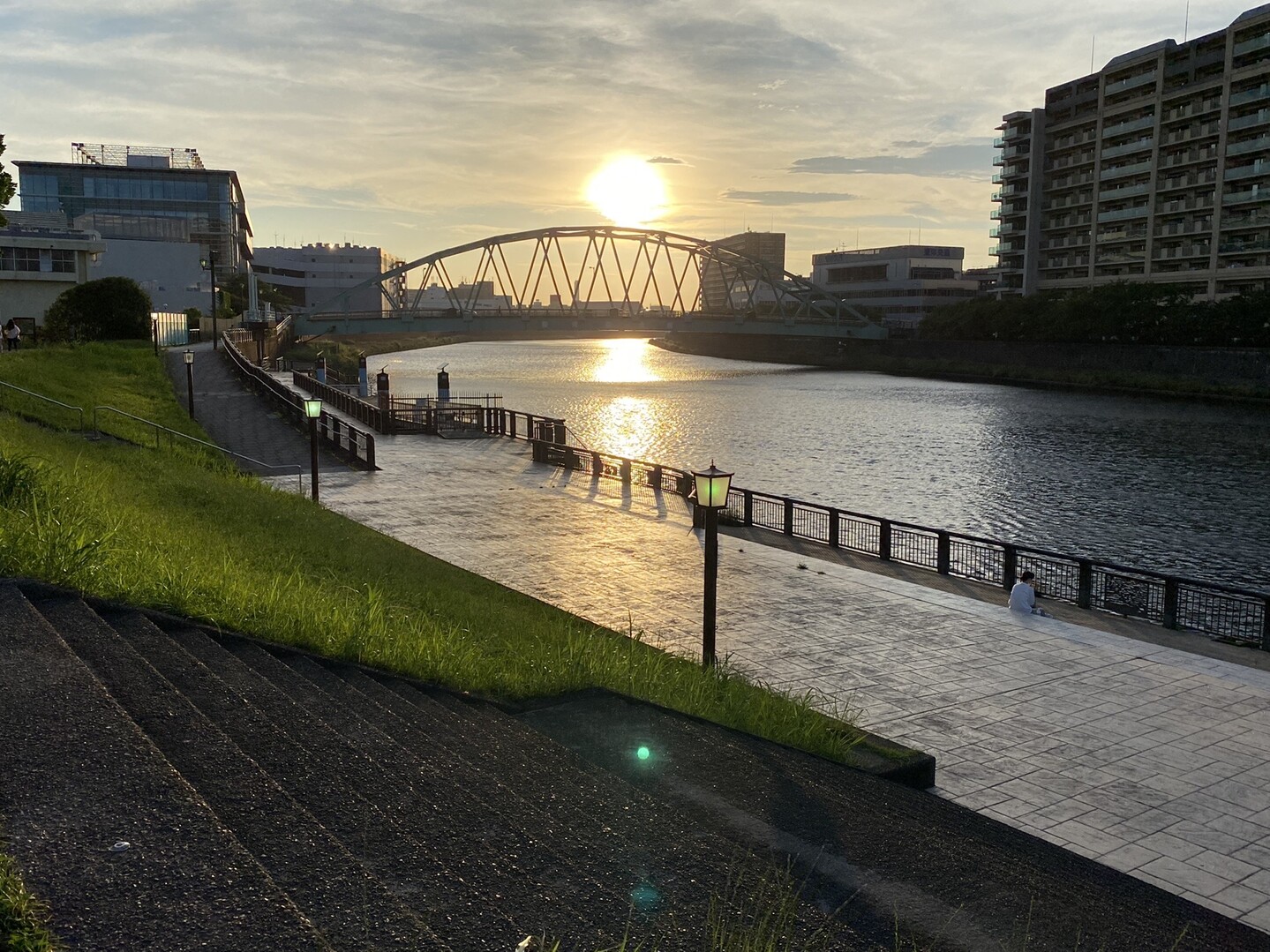 いつものジョギングコースからの夕日 / かっぺさんのモーメント | YAMAP / ヤマップ