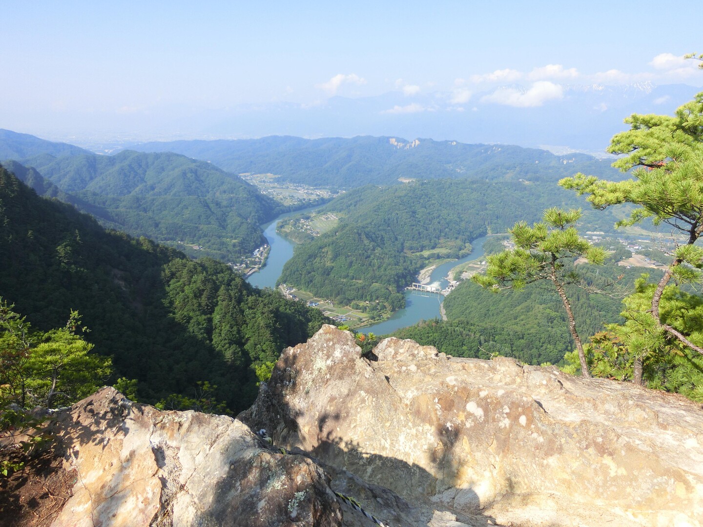 朝活で、京ヶ倉・剣刷山 / tadmさんの京ヶ倉・大城の活動日記 | YAMAP / ヤマップ